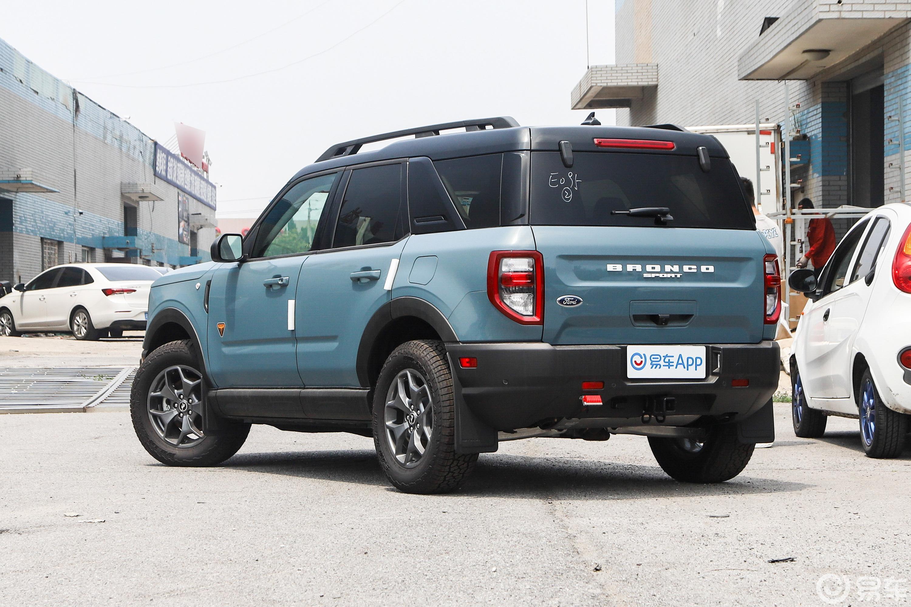 【Bronco Sport荒地版侧后45度车头向左水平图片-汽车图片大全】-易车