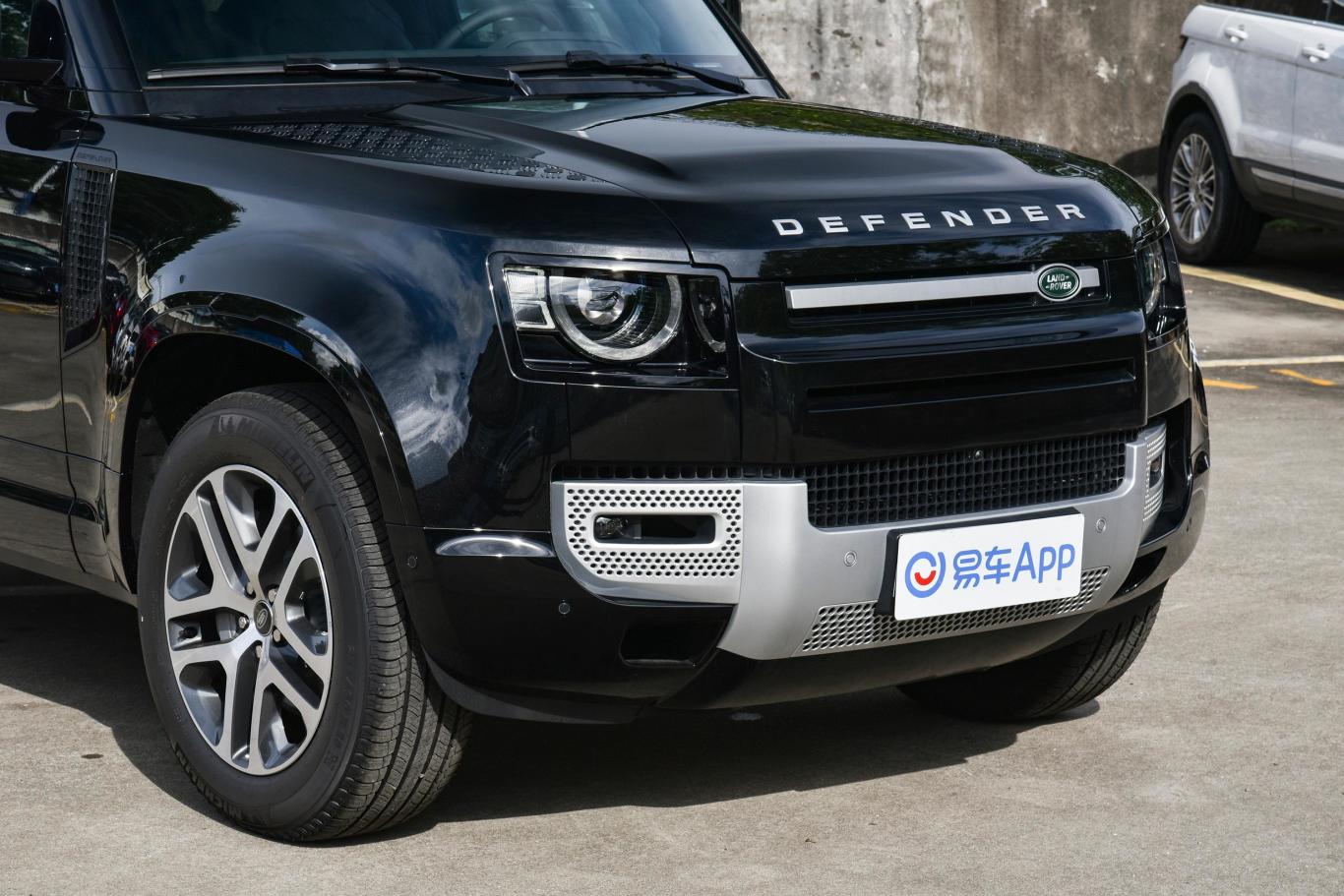 【卫士改款 90 3.0T P400 XS前格栅侧俯拍图片-汽车图片大全】-易车