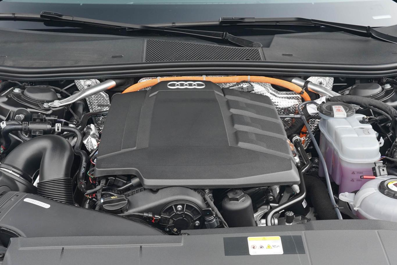 【奥迪A6L 插电混动55 TFSI e quattro发动机特写图片-汽车图片大全】-易车
