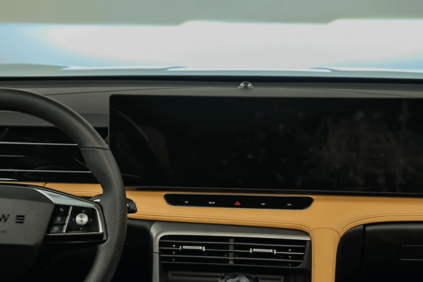 【荣威eRX51.5T 50km 超混尊荣版中控图片-汽车图片大全】-易车