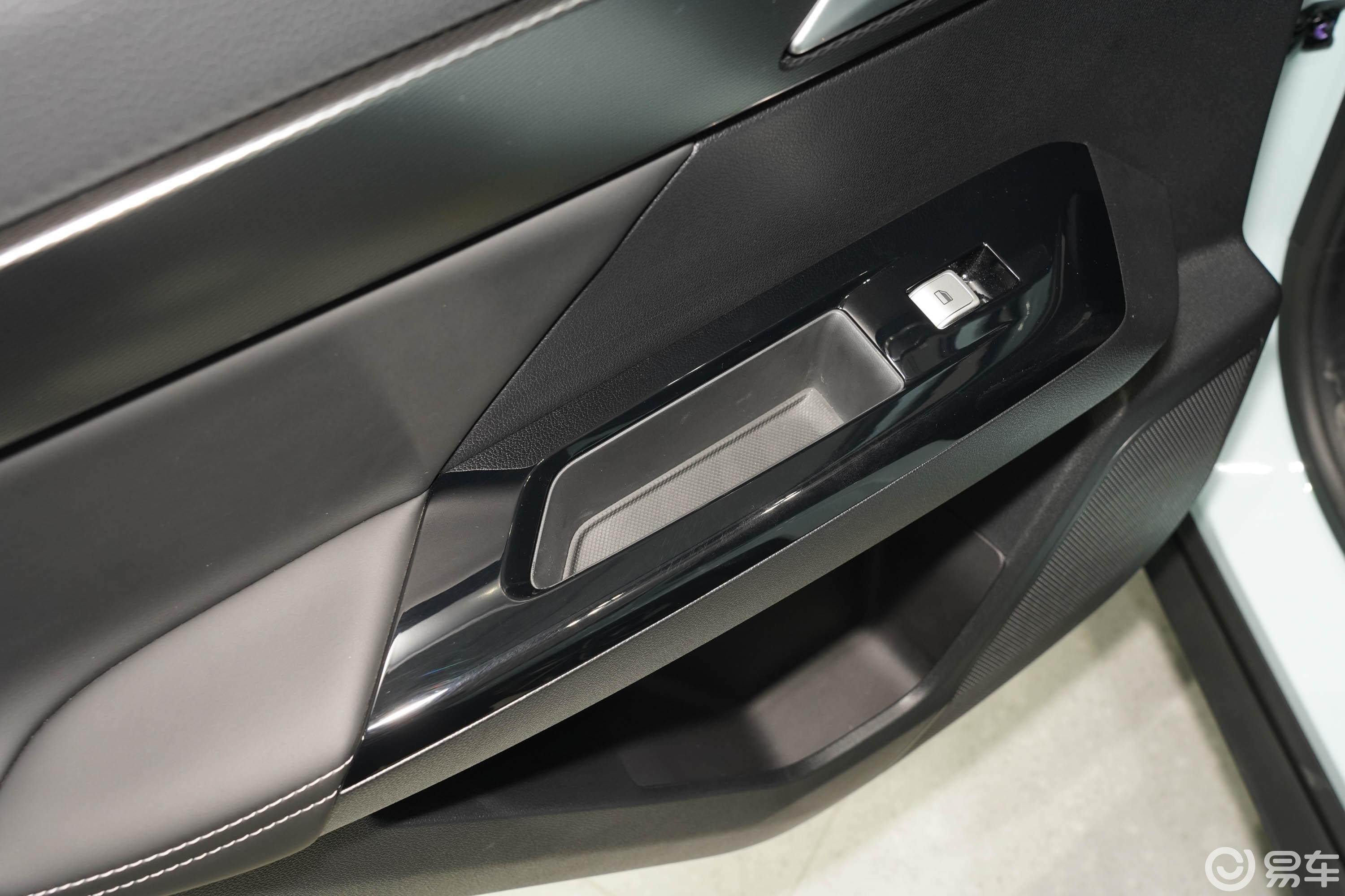 【小鹏G3G3i 460N空间图片-汽车图片大全】-易车