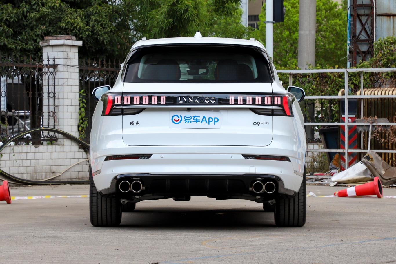 【领克092.0T 手自一体 Pro 7座正后水平图片-汽车图片大全】-易车