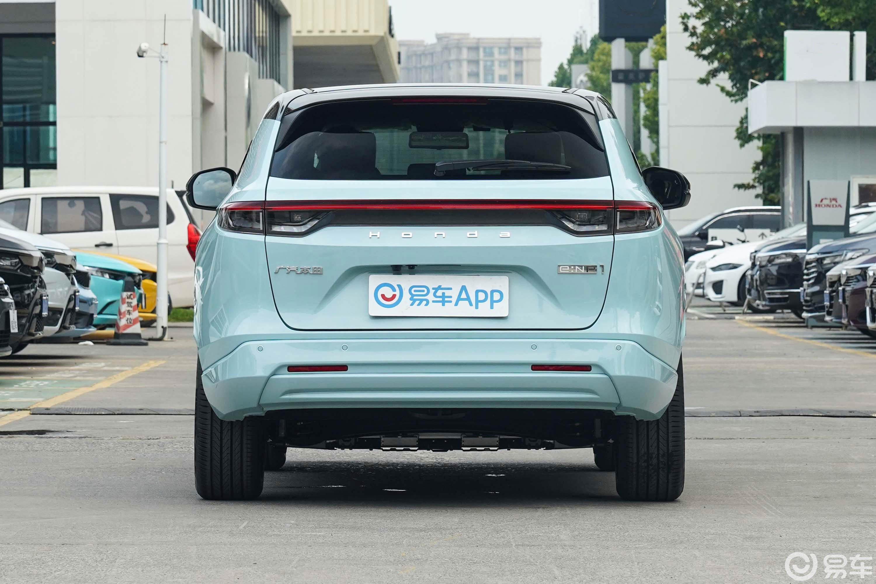 【e:NP1 极湃1510km 览极版正后水平图片-汽车图片大全】-易车