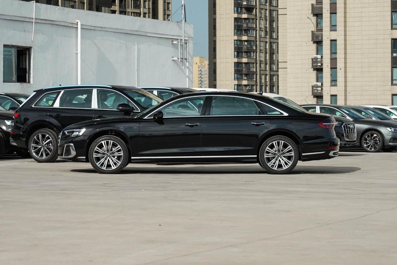 【奥迪A8改款 A8L 50 TFSI quattro 臻选型正侧车头向左水平图片-汽车图片大全】-易车