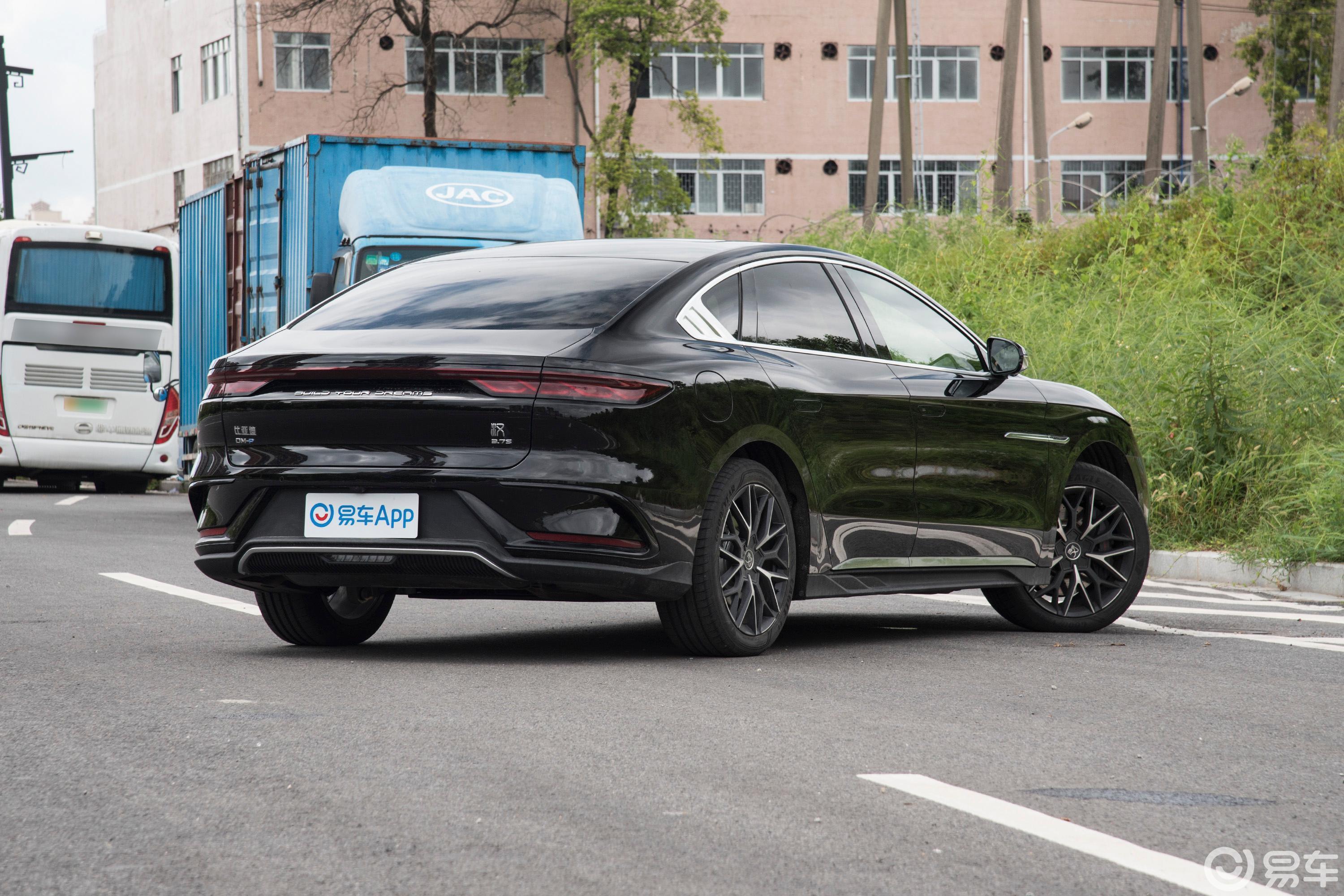 【汉DM-p 1.5T 202km 四驱旗舰型侧后45度车头向右水平图片-汽车图片大全】-易车