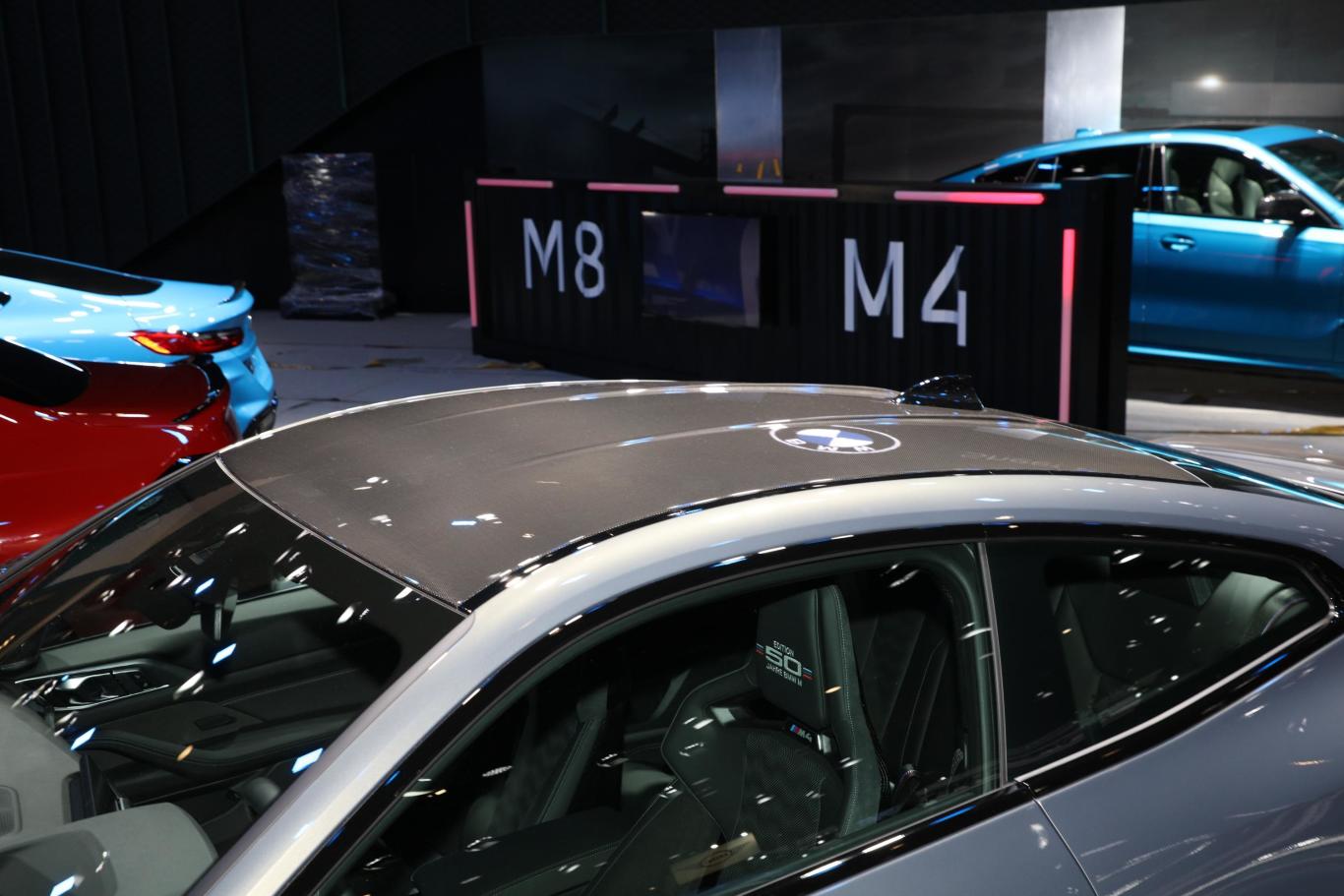 【宝马M450周年版 M4 双门轿跑车 雷霆版图片-汽车图片大全】-易车