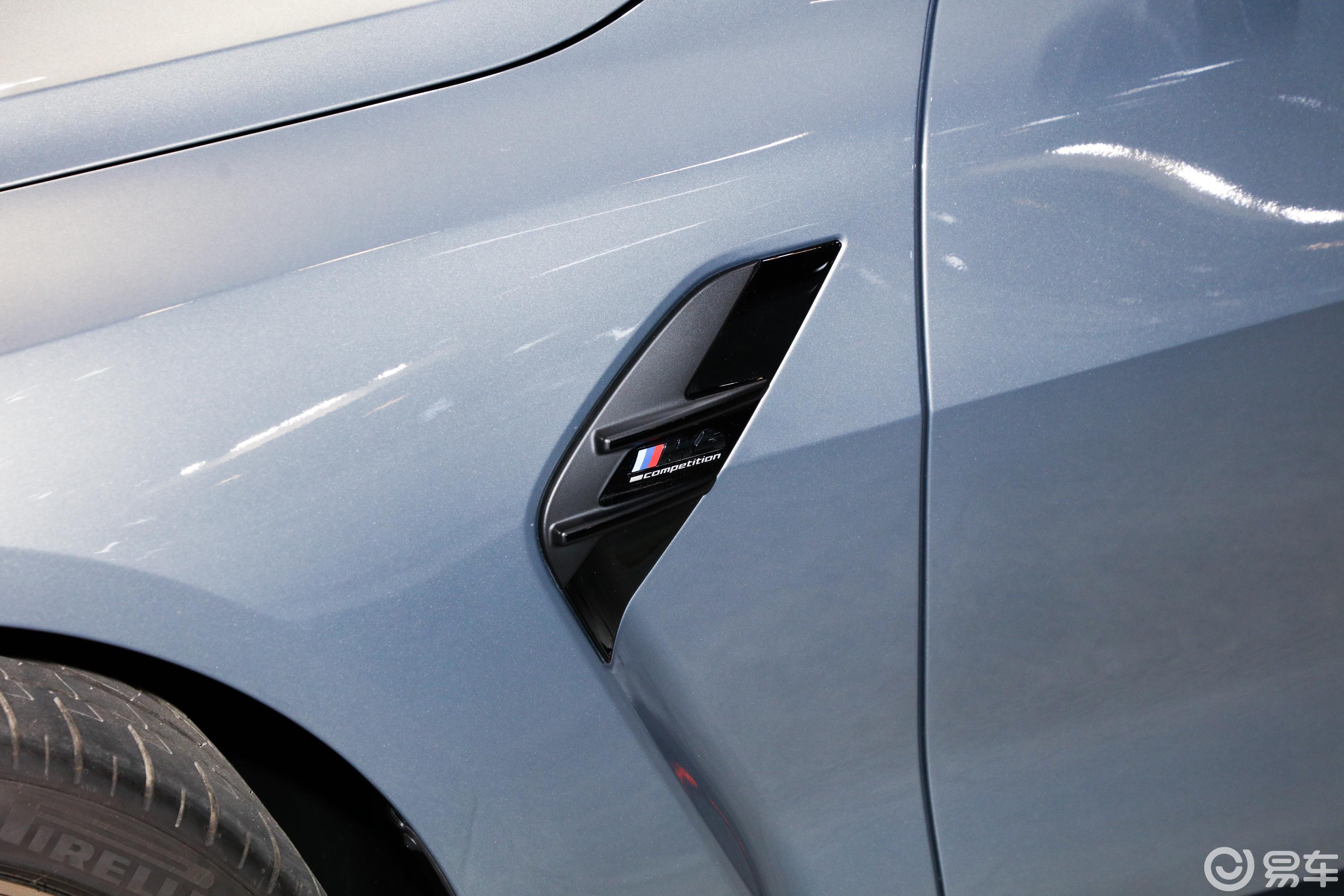 【宝马M450周年版 M4 双门轿跑车 雷霆版图片-汽车图片大全】-易车