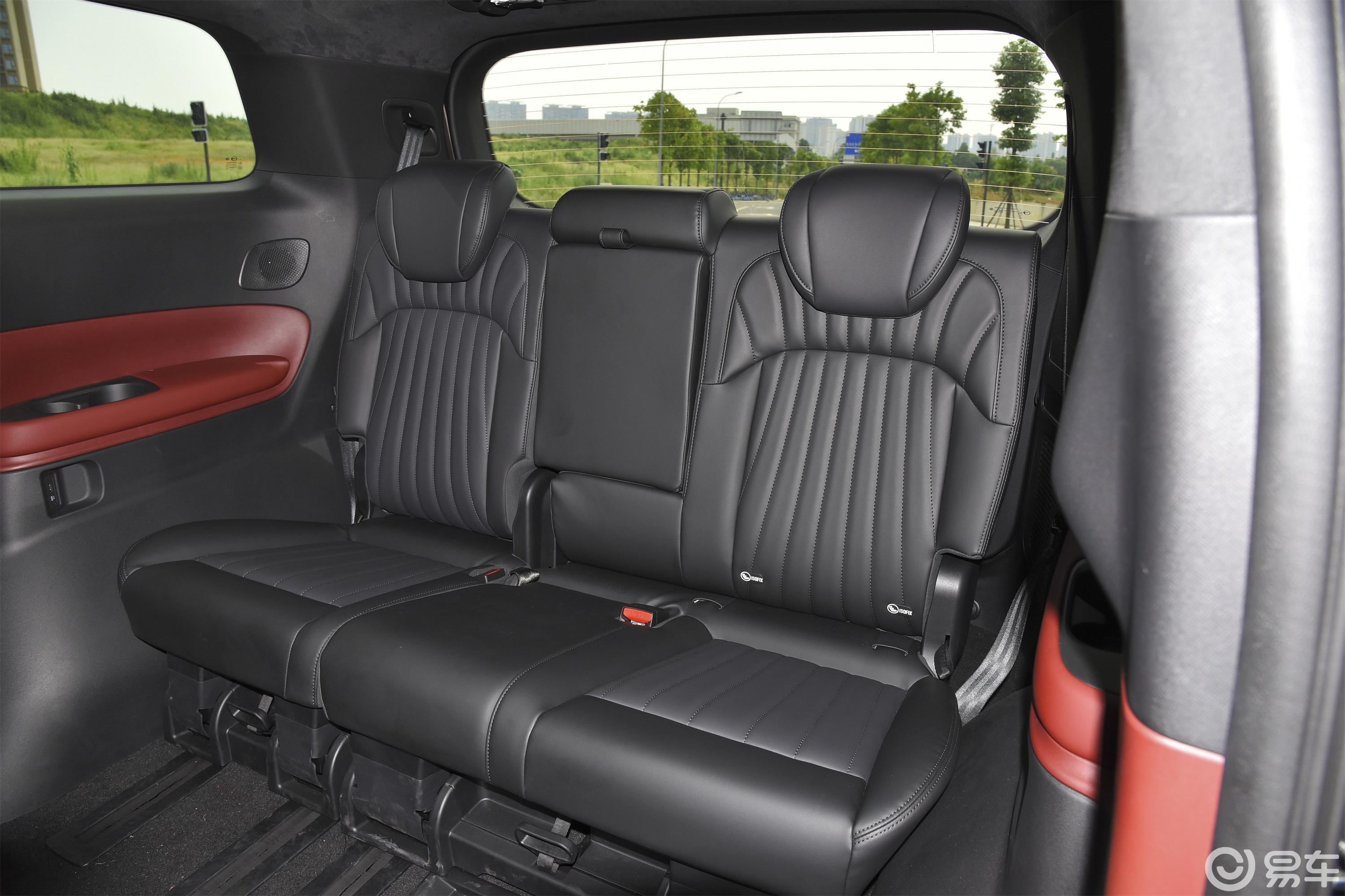 【传祺M8宗师系列 双擎 2.0T 御尊版 7座第三排座椅图片-汽车图片大全】-易车