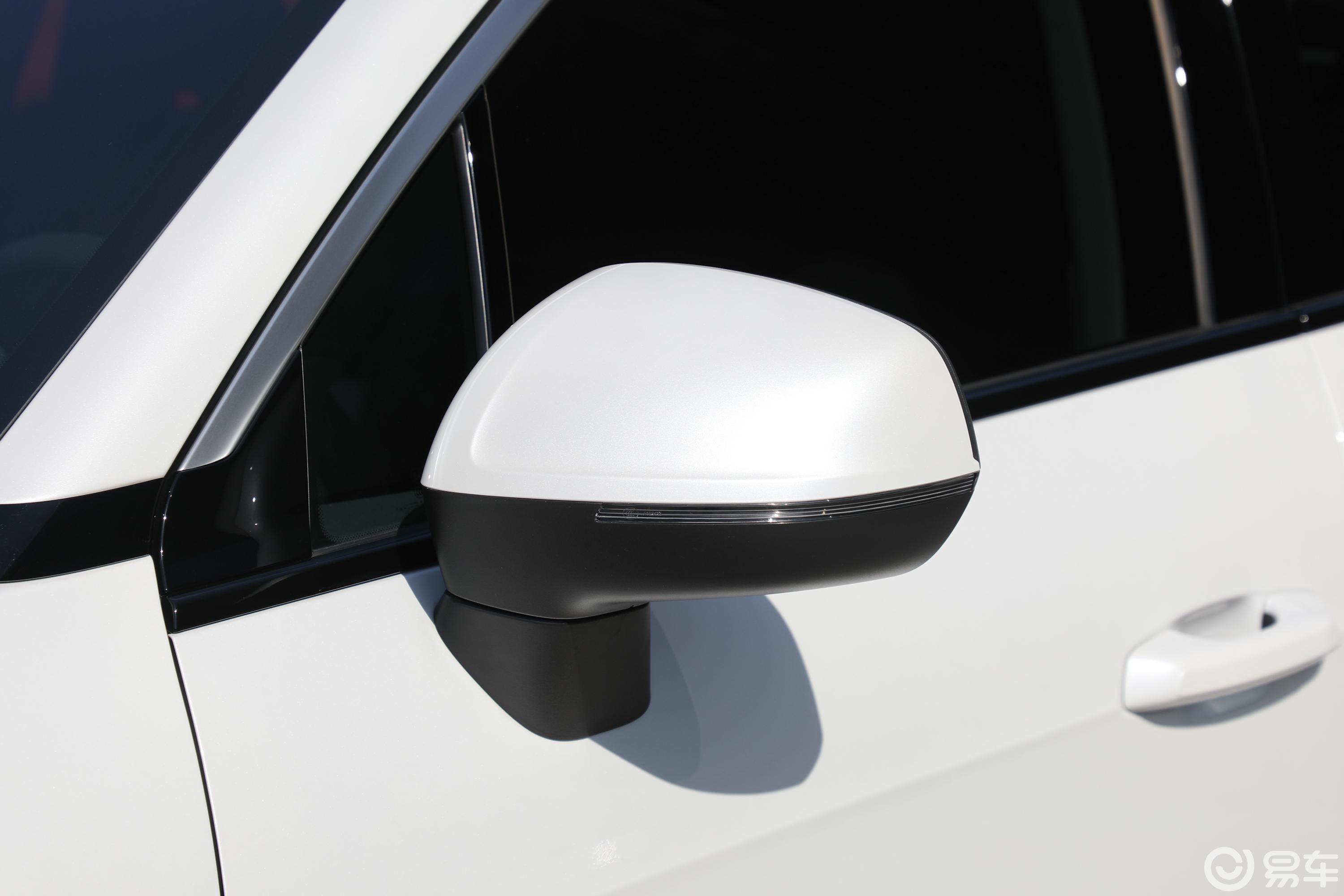 【领克06Remix 1.5T 型Plus主驾驶后视镜背面图片-汽车图片大全】-易车