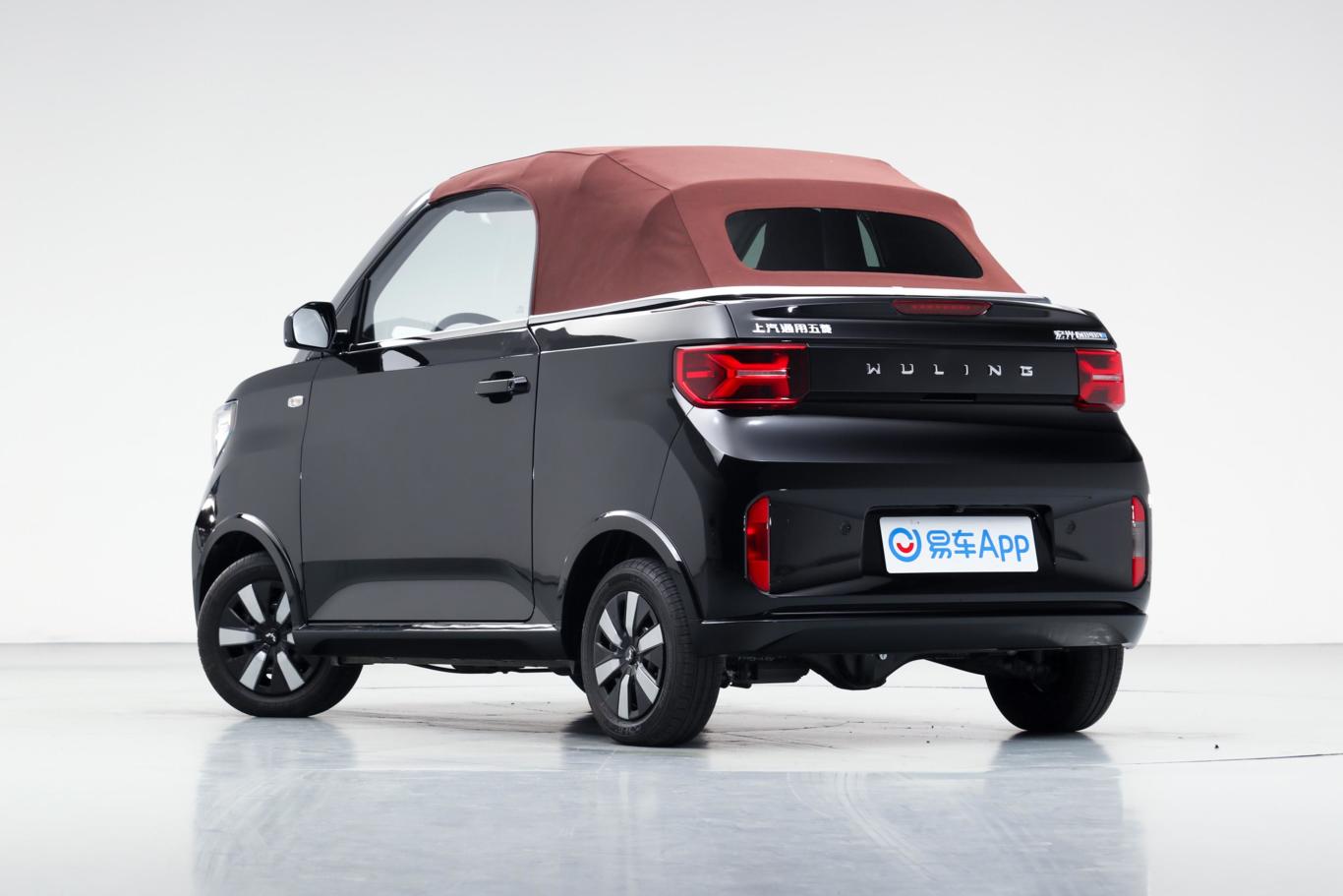 【宏光MINIEV敞篷版 280km 磷酸铁锂侧后45度车头向左水平图片-汽车图片大全】-易车