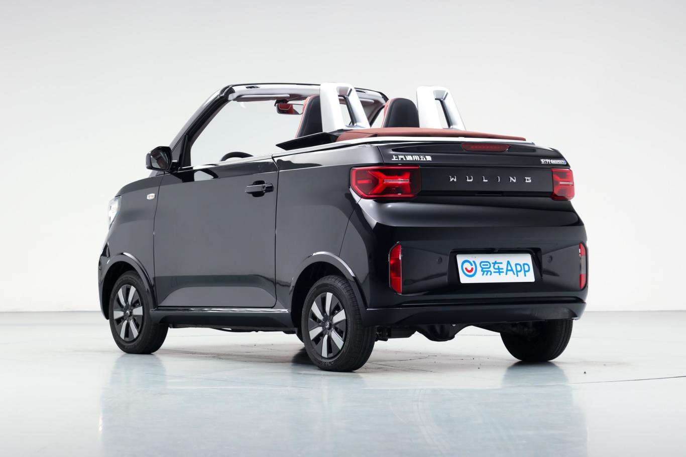 【宏光MINIEV敞篷版 280km 磷酸铁锂空间图片-汽车图片大全】-易车