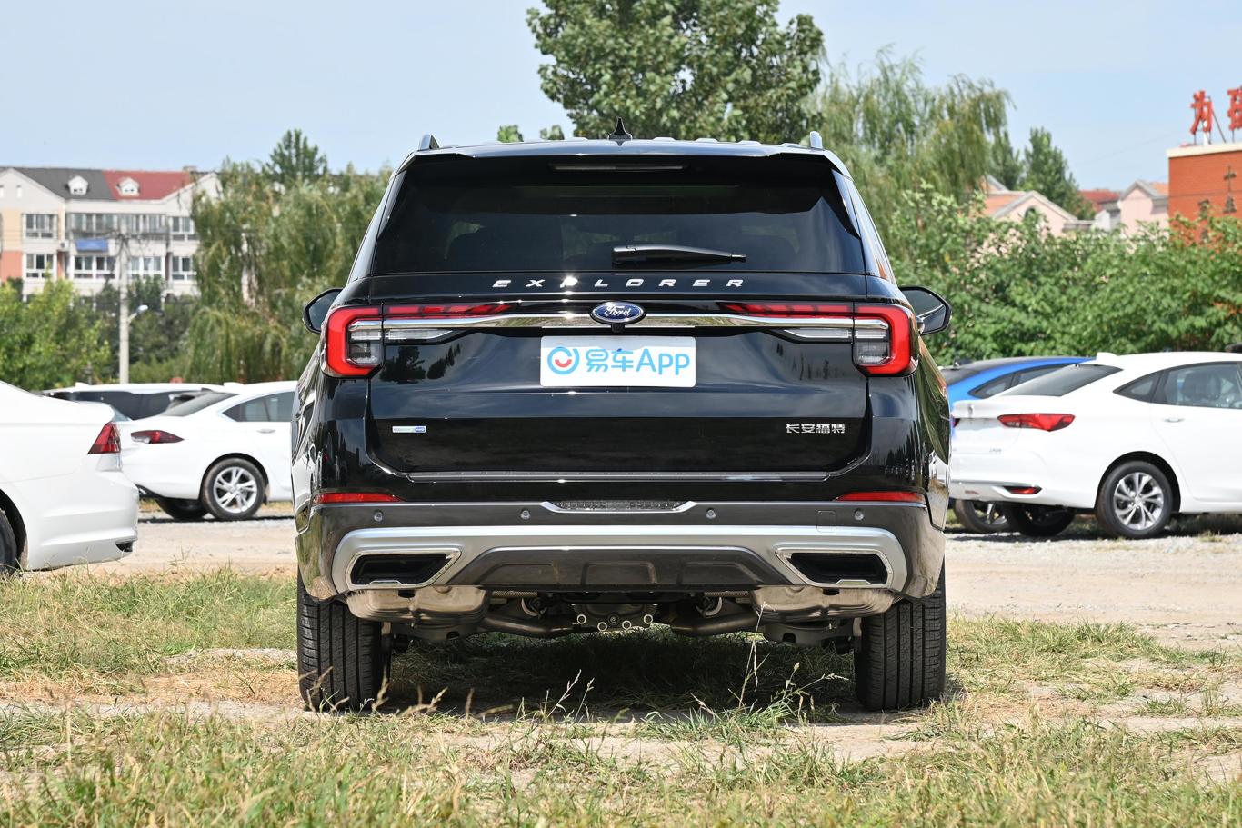 【探险者EcoBoost 285 四驱风尚plus版 7座正后水平图片-汽车图片大全】-易车