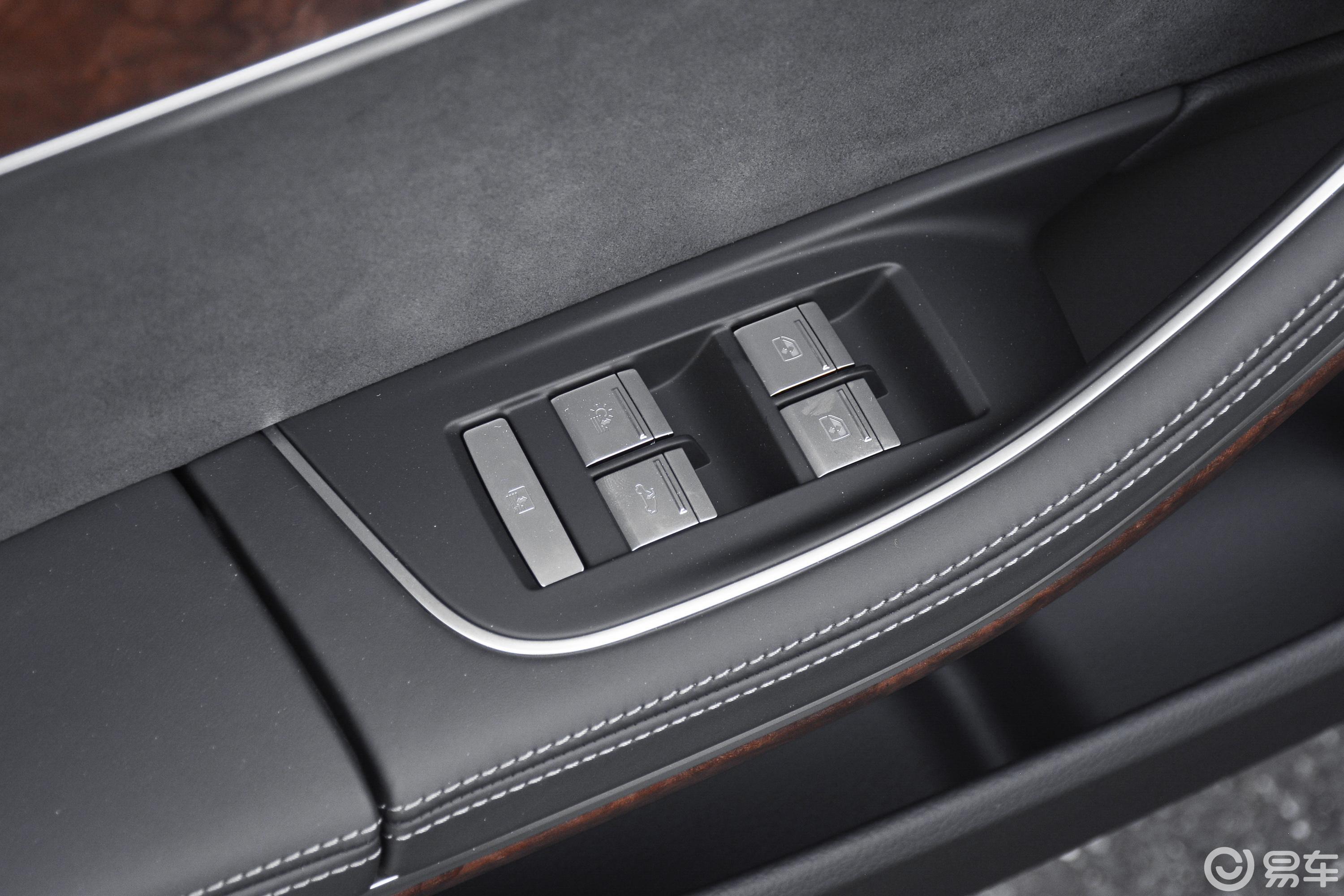 【奥迪A8改款 A8L 50 TFSI quattro 尊享型后车窗调节图片-汽车图片大全】-易车