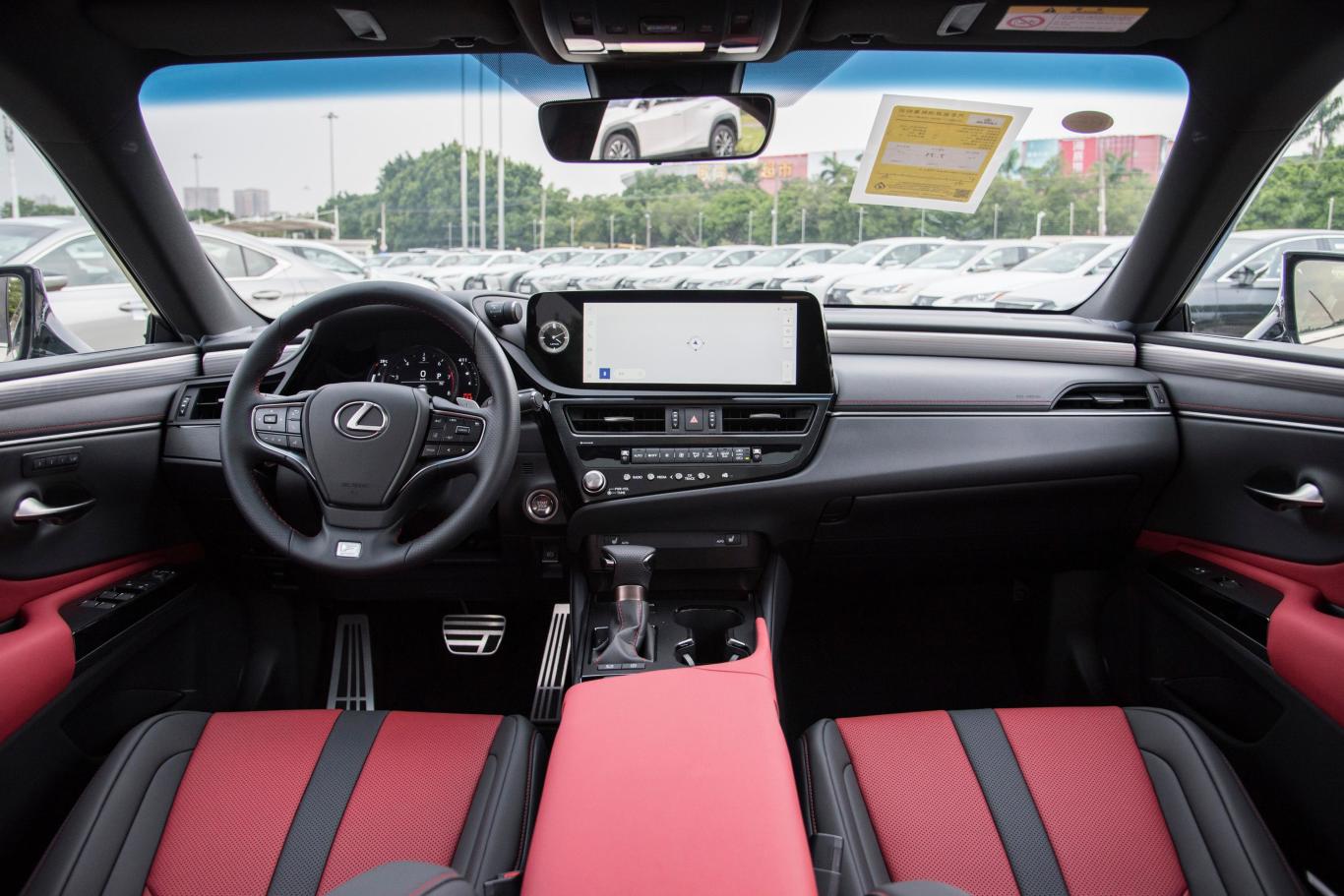 【雷克萨斯ES260 F SPORT内饰全景正拍图片-汽车图片大全】-易车