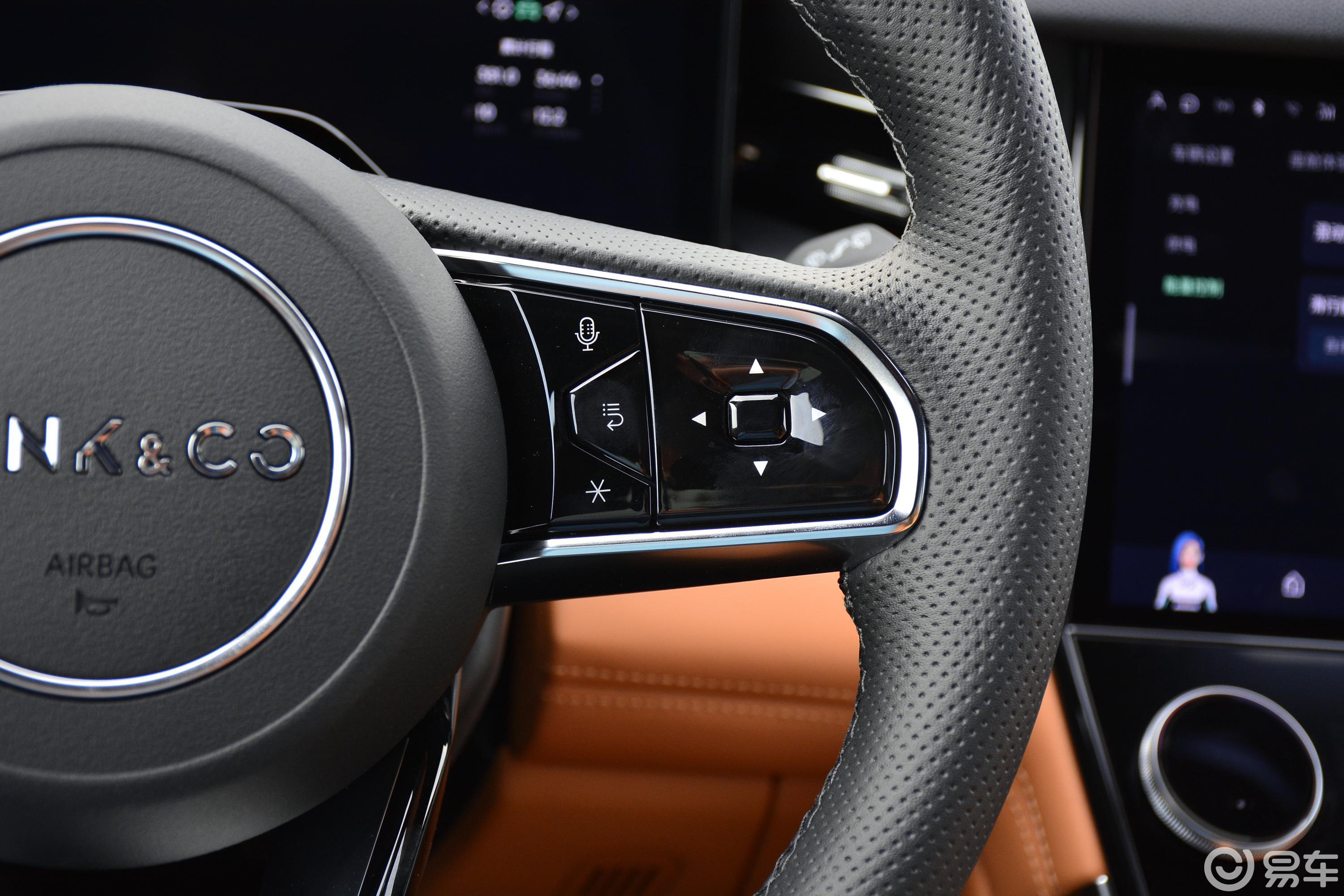 【领克09 PHEVEM-P 2.0T 190km 远航版AM 7座右侧方向盘功能按键图片-汽车图片大全】-易车
