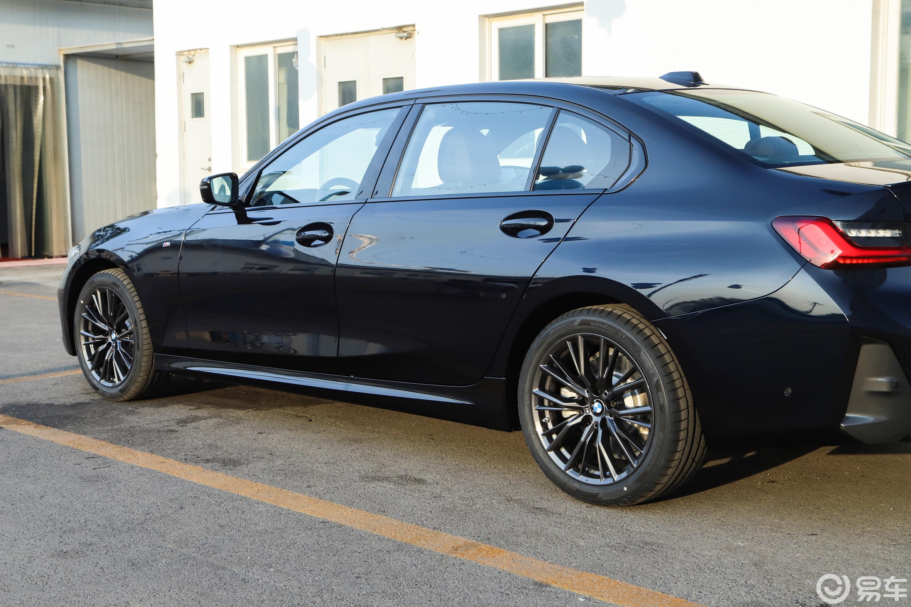 【宝马3系330Li M运动曜夜套装外观细节图片-汽车图片大全】-易车