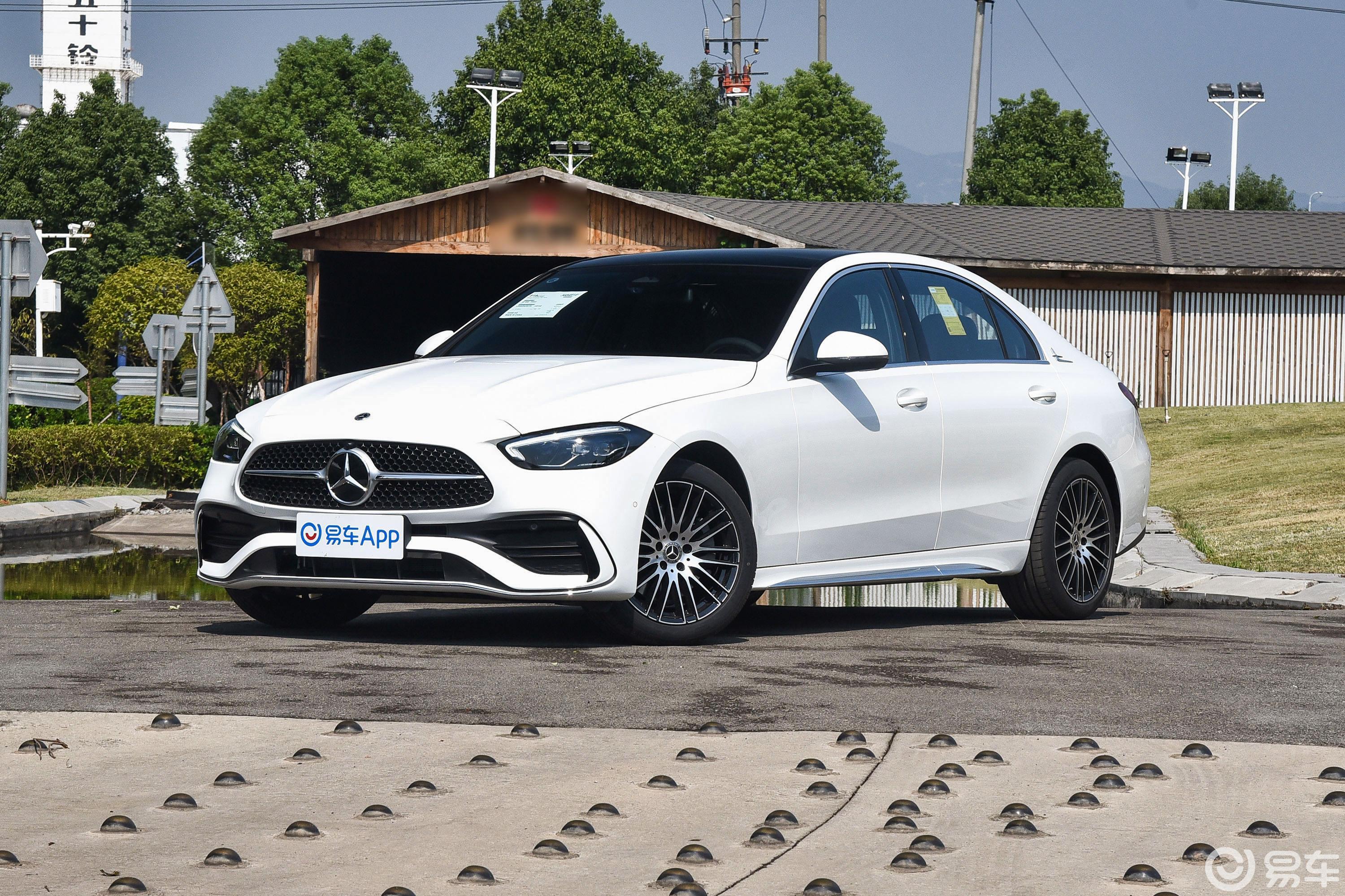 【奔驰C级C 260 L 运动版侧前45度车头向左水平图片-汽车图片大全】-易车