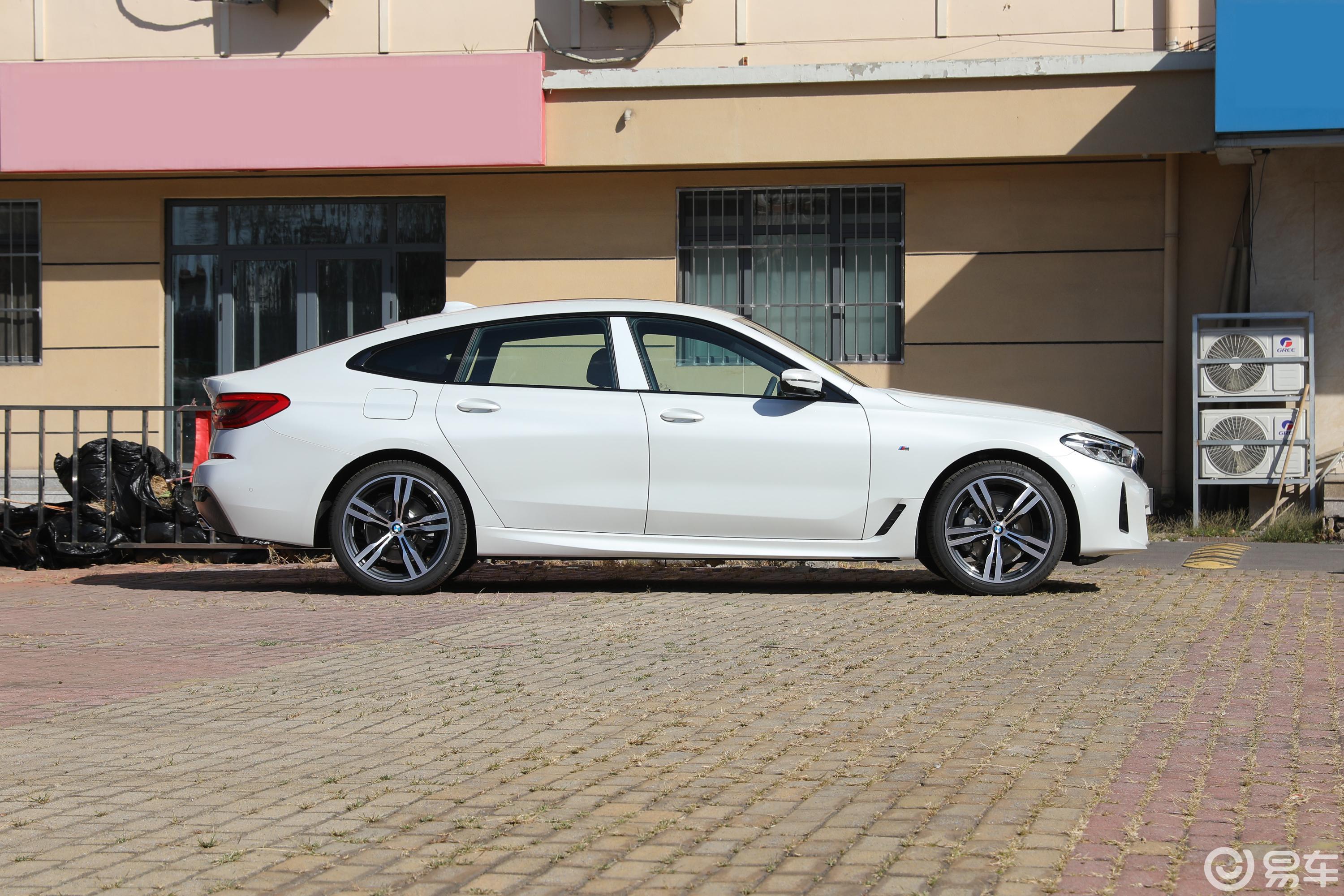 【宝马6系GT630i M运动套装正侧车头向右水平图片-汽车图片大全】-易车