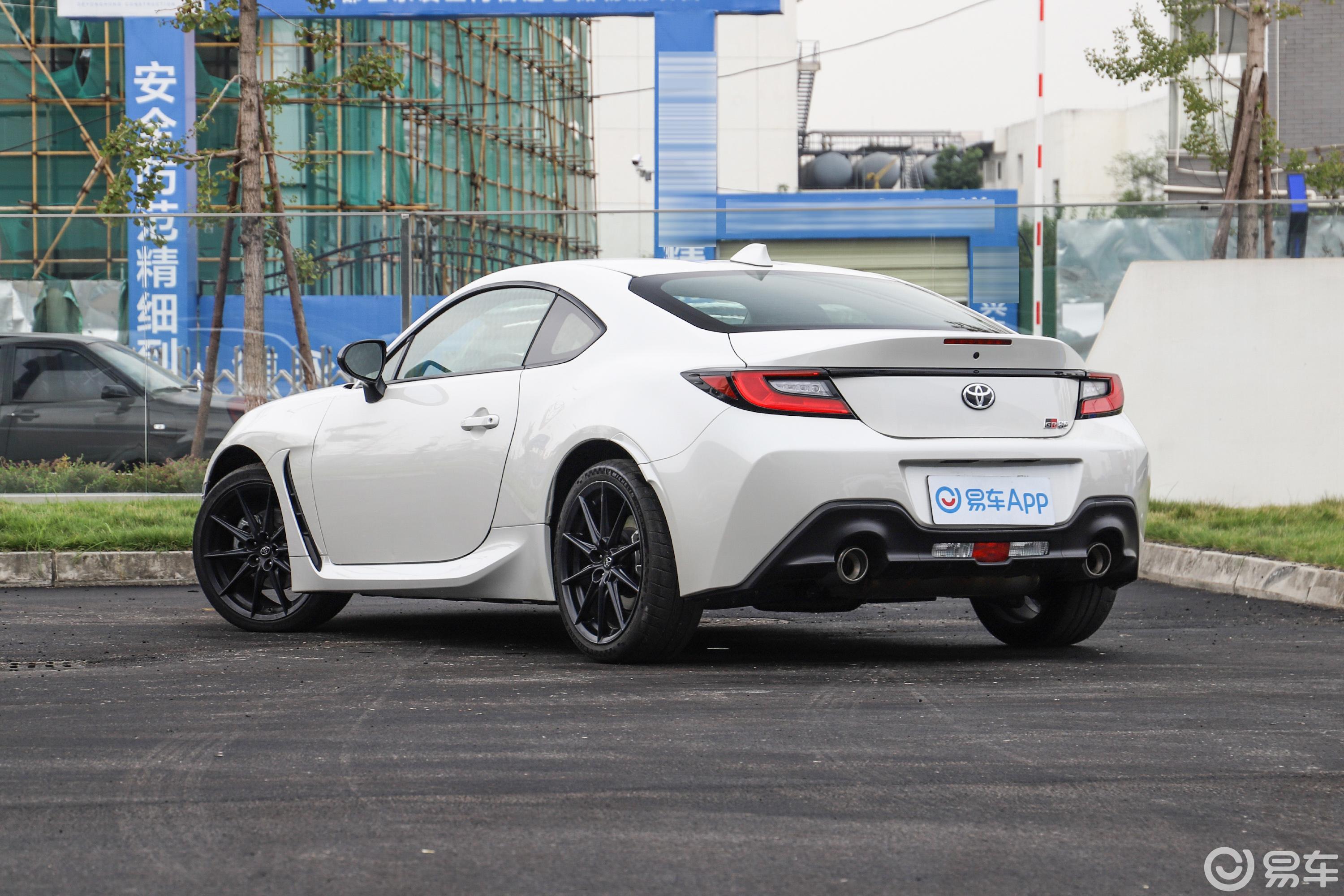 【丰田86GR 86 2.4L 手动版侧后45度车头向左水平图片-汽车图片大全】-易车