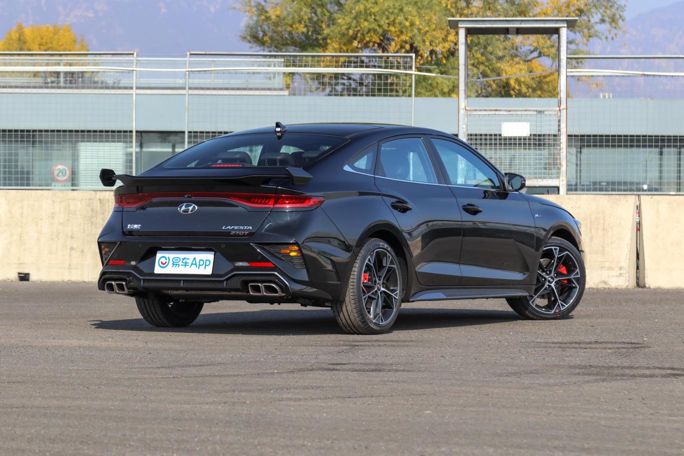 【LAFESTA 菲斯塔270T 旗舰版N Line侧后45度车头向右水平图片-汽车图片大全】-易车