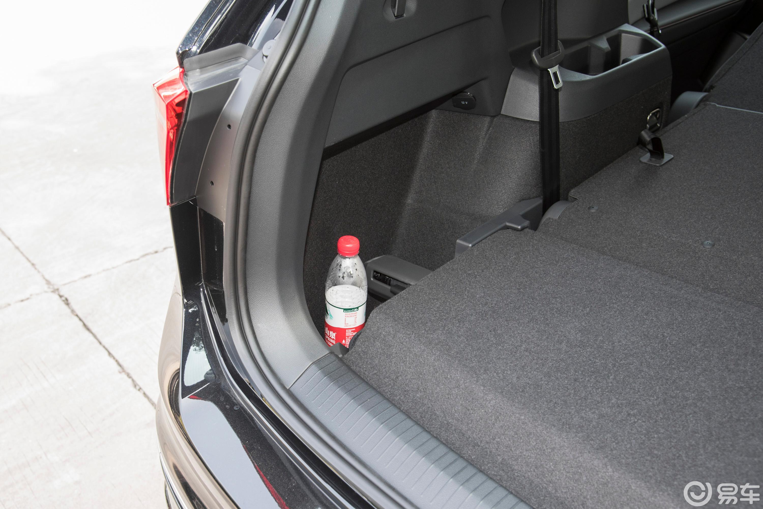 【途观L380TSI 四驱R-Line旗舰版 7座后备厢图片-汽车图片大全】-易车