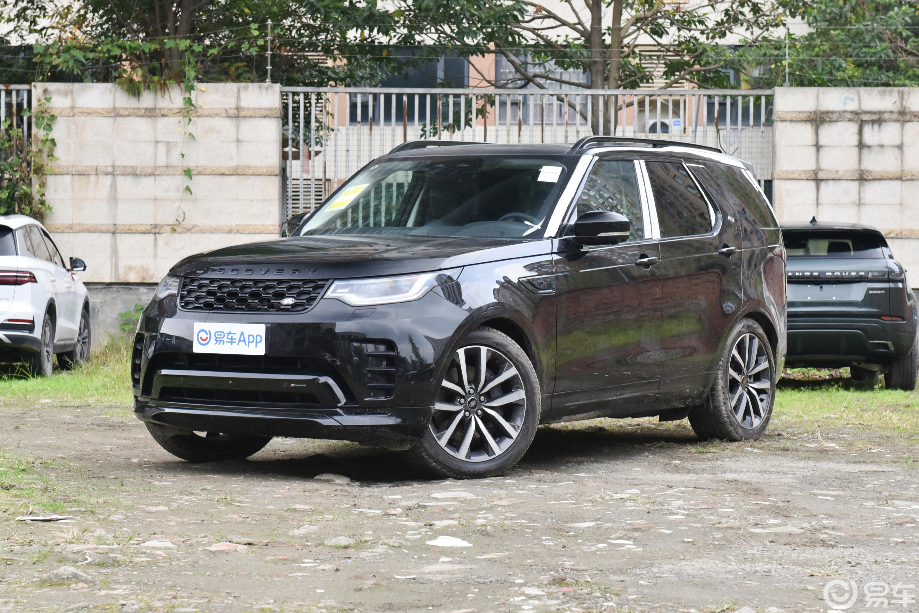 【发现改款 3.0T 360PS R-Dynamic SE侧前45度车头向左水平图片-汽车图片大全】-易车