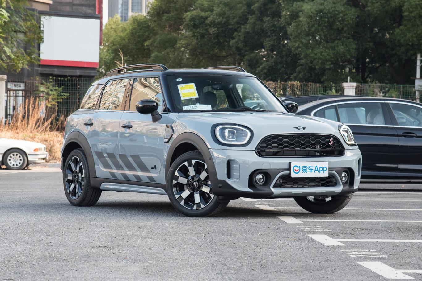 【MINI COUNTRYMAN2.0T COOPER S ALL4 不羁特别版侧前45度车头向右水平图片-汽车图片大全】-易车