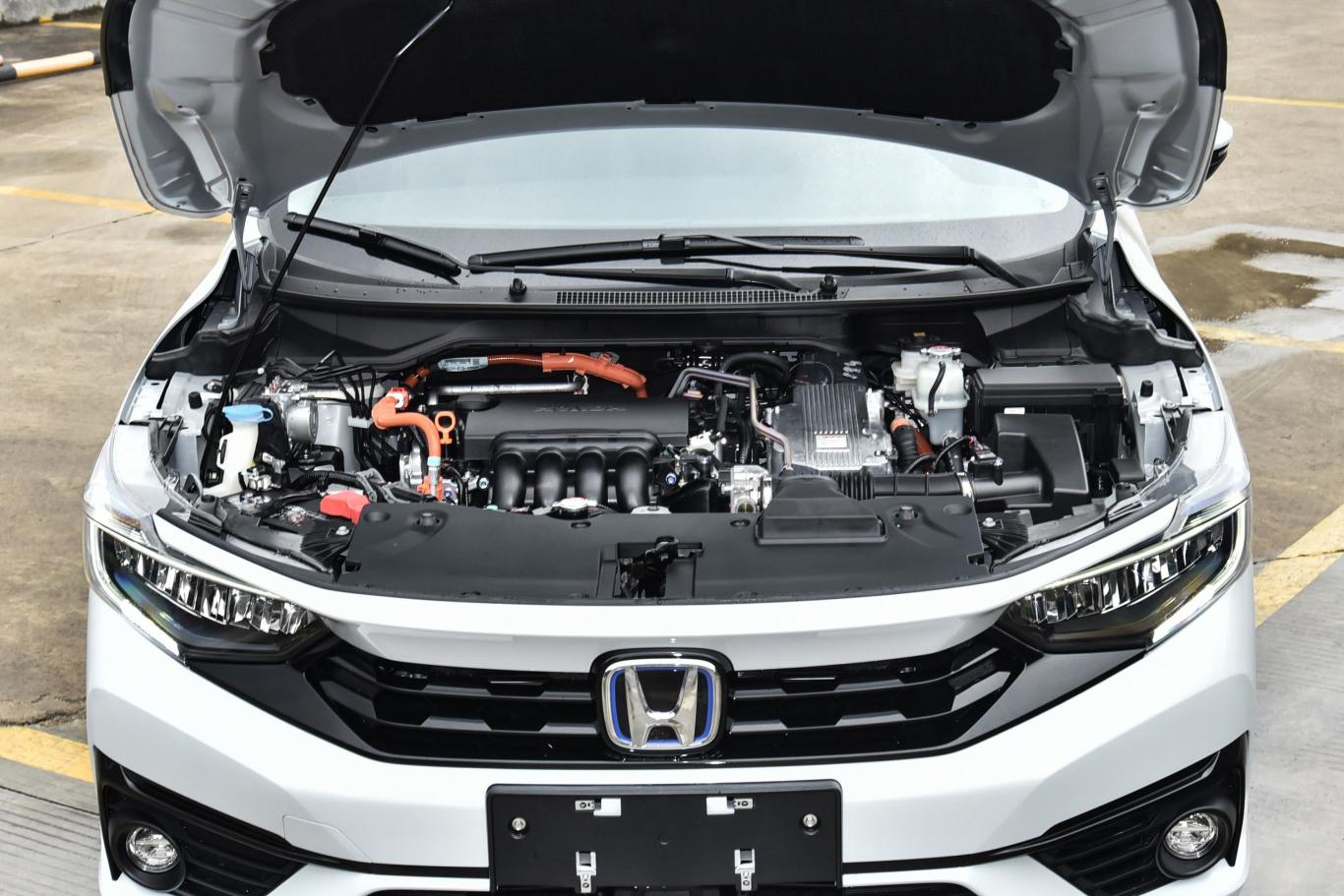 【享域锐·混动 1.5L E-CVT 净享版前舱整体图片-汽车图片大全】-易车