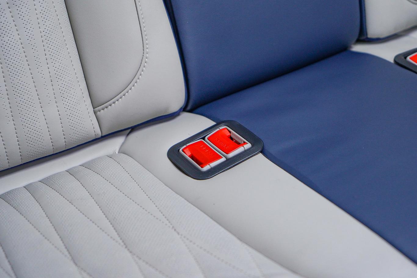 【克慕勒GT系列2.0T GT2后排功能图片-汽车图片大全】-易车