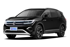 【2023款 652T 两驱尊贵型 7座侧前45度车头向右水平图片-汽车图片大全】-易车