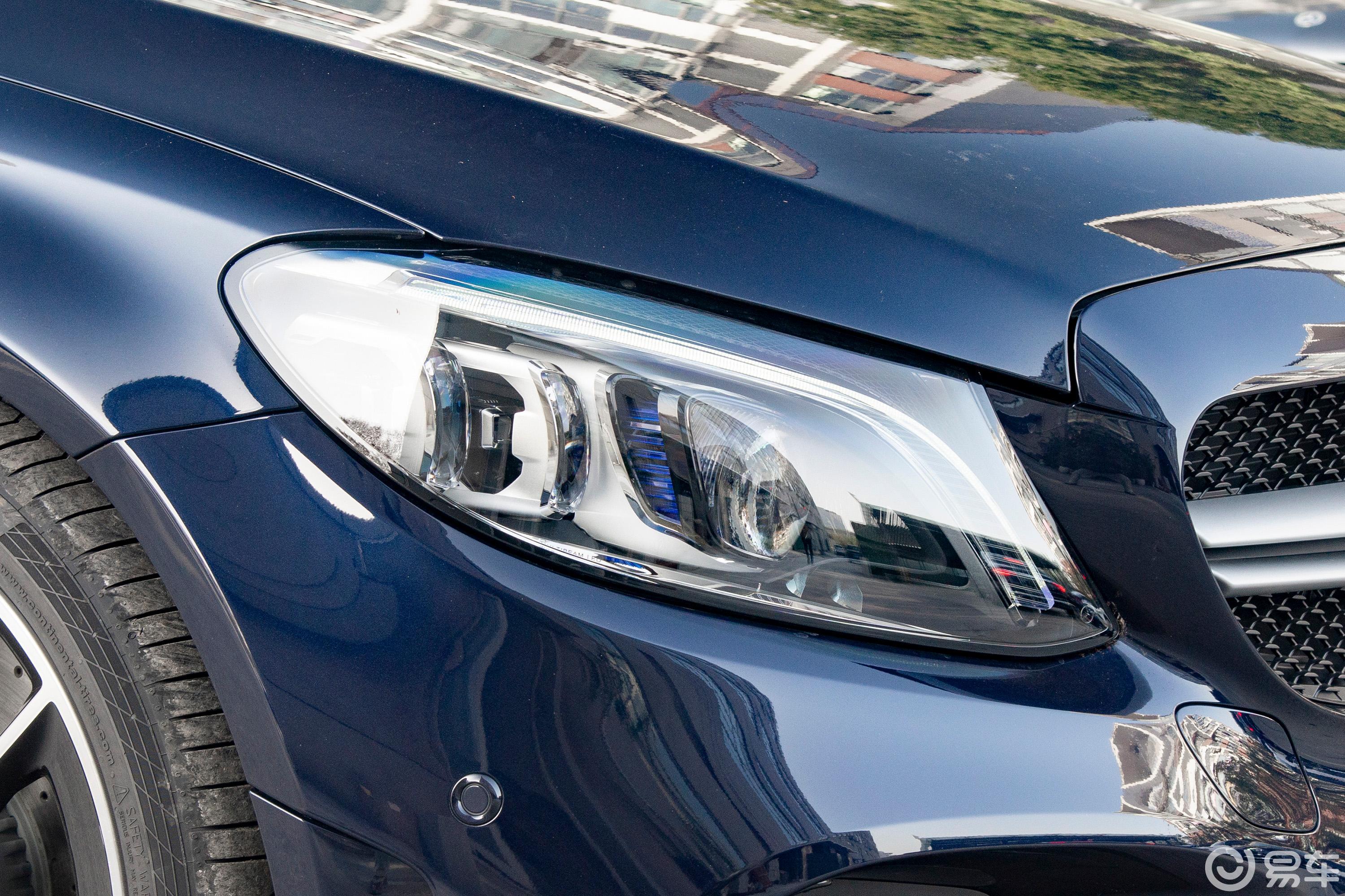 【奔驰C级 AMGAMG C 43 4MATIC 轿跑车外观灯组图片-汽车图片大全】-易车