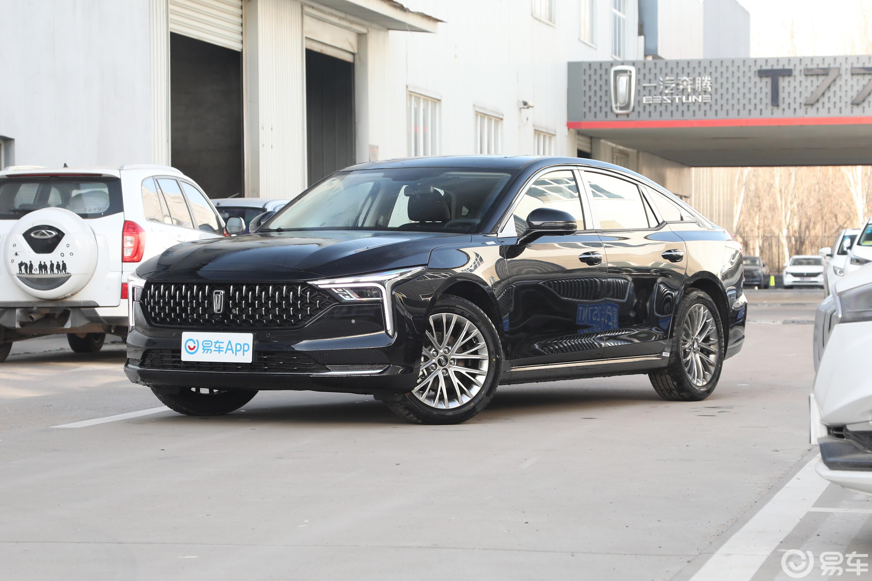 【奔腾B701.5T 双离合畅享型侧前45度车头向左水平图片-汽车图片大全】-易车