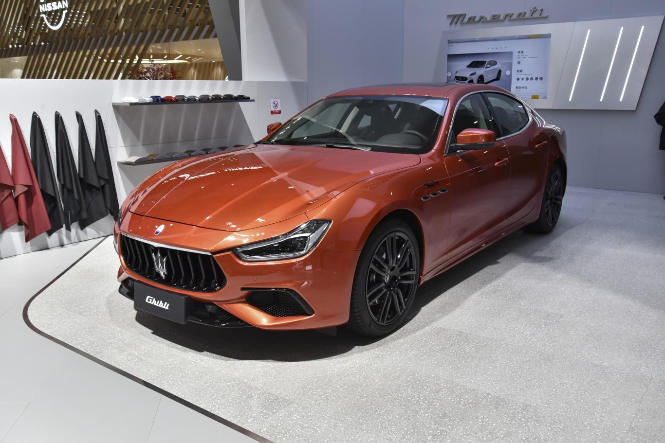 【Ghibli3.0T Modena图片-汽车图片大全】-易车