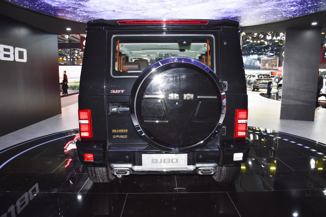 【北京BJ803.0T 荣耀版图片-汽车图片大全】-易车