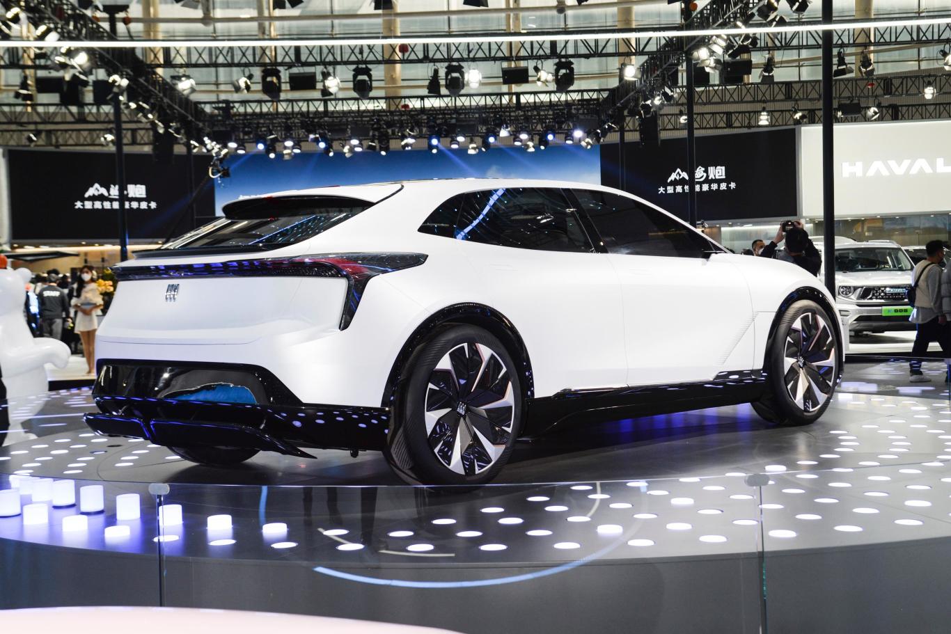 【别克E4530km 两驱版 磷酸铁锂图片-汽车图片大全】-易车