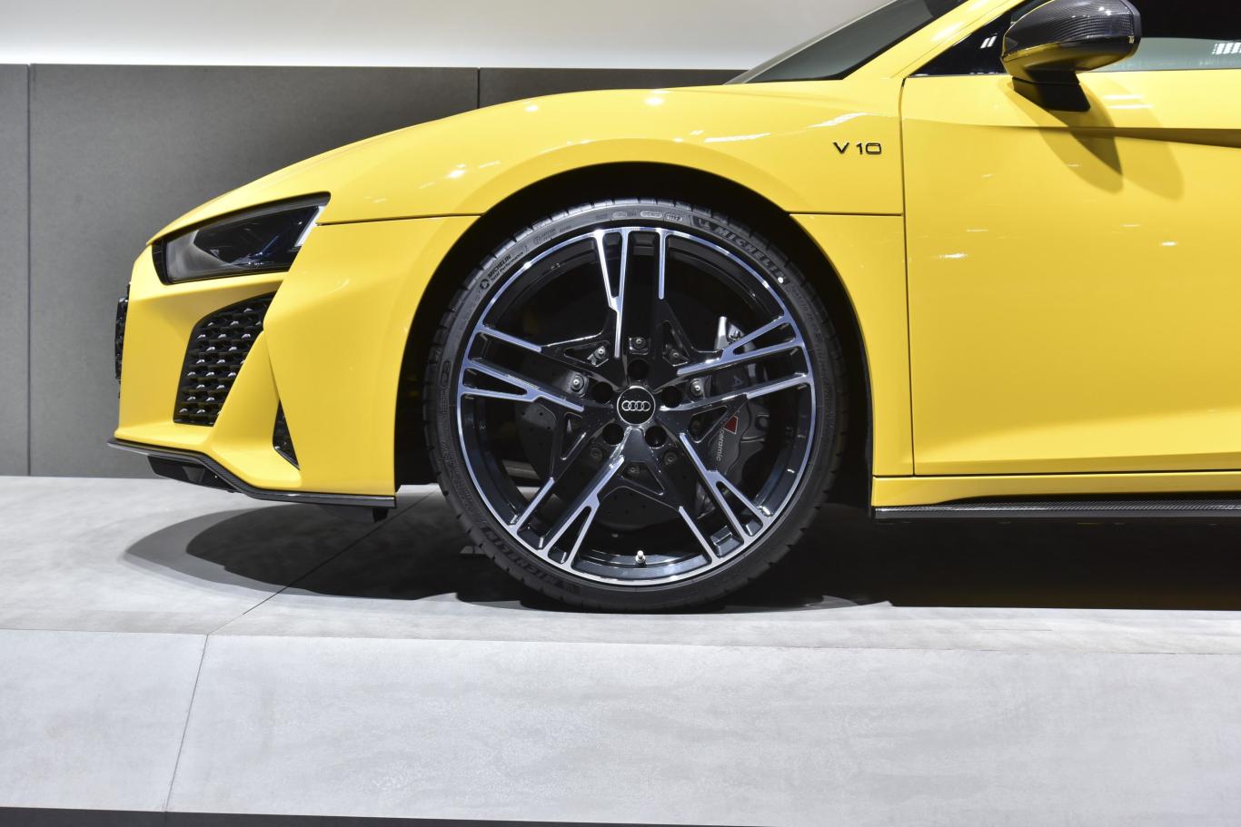 【奥迪R85.2L Coupe Performance图片-汽车图片大全】-易车