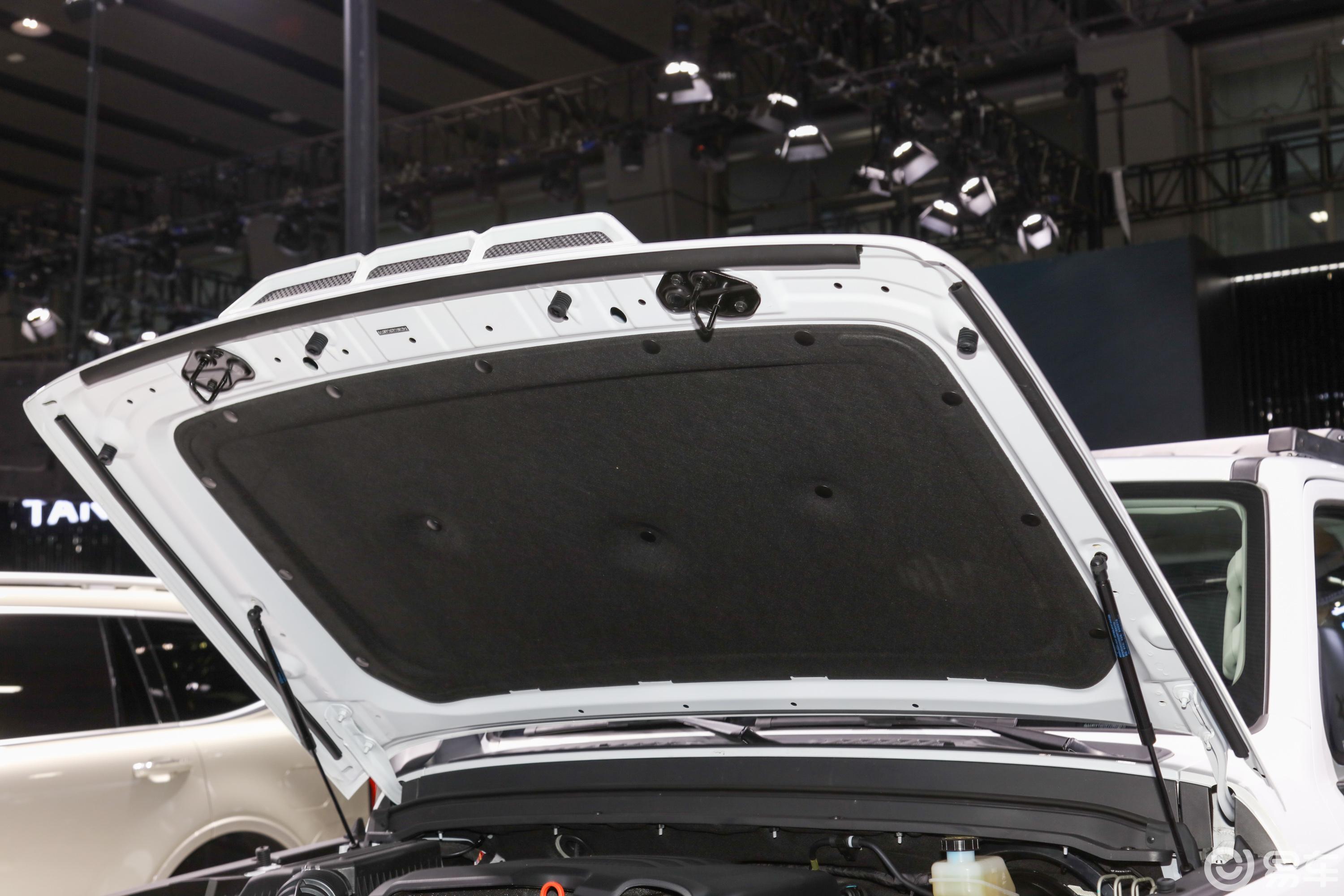 【坦克3002.0T 铁骑02图片-汽车图片大全】-易车