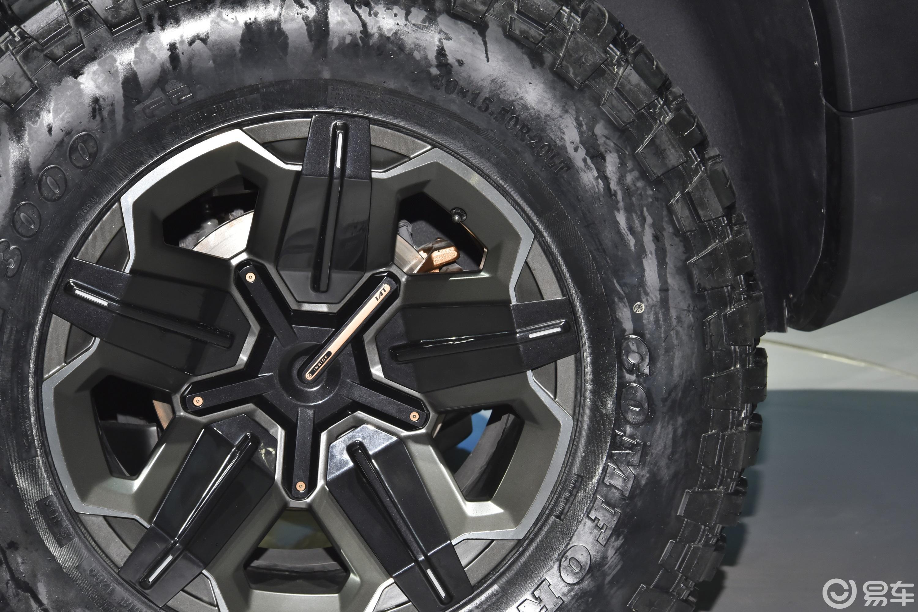 【Truck Mad800km 顶配版外观图片-汽车图片大全】-易车