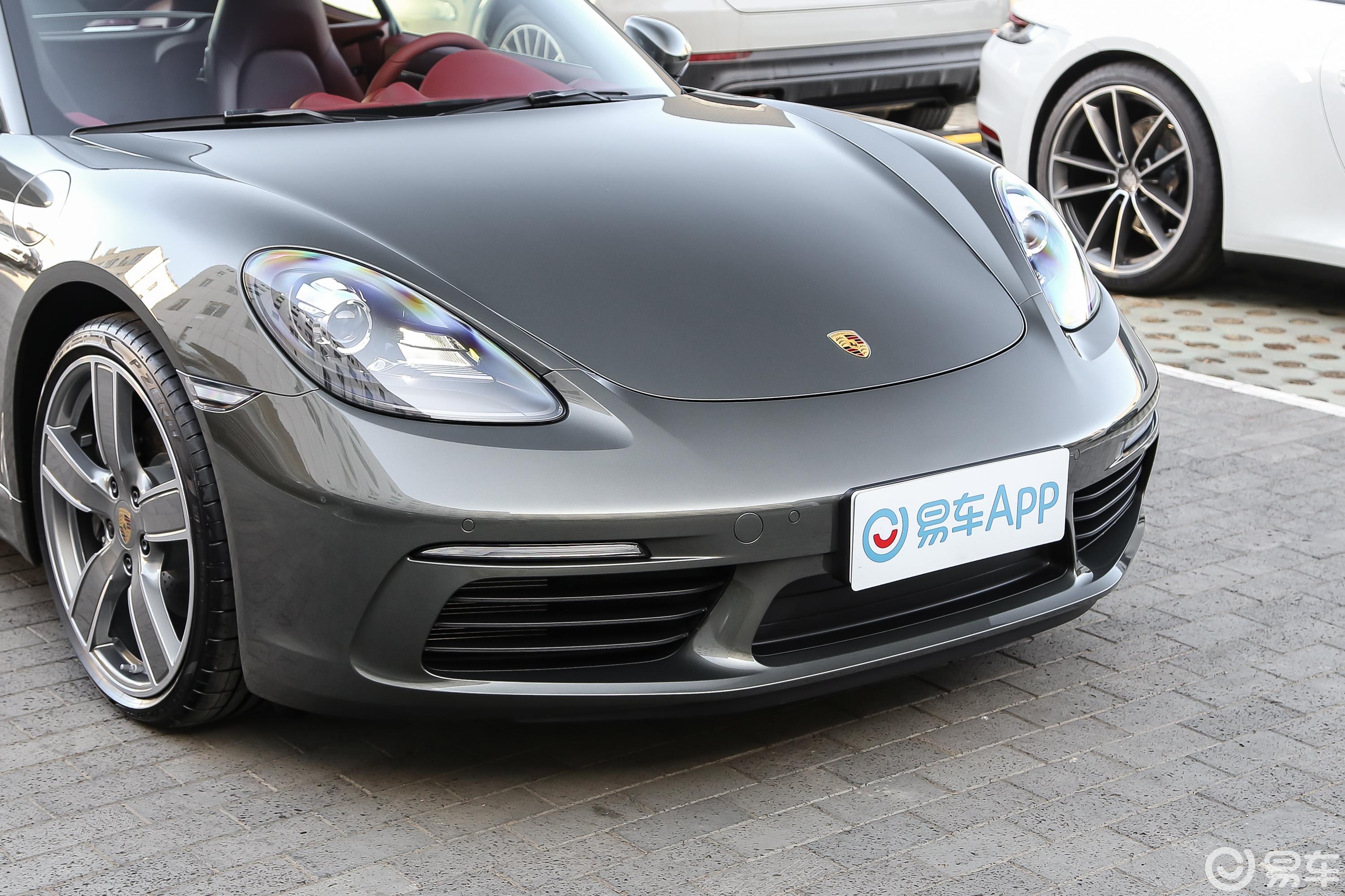 【保时捷718Cayman 2.0T前格栅侧俯拍图片-汽车图片大全】-易车