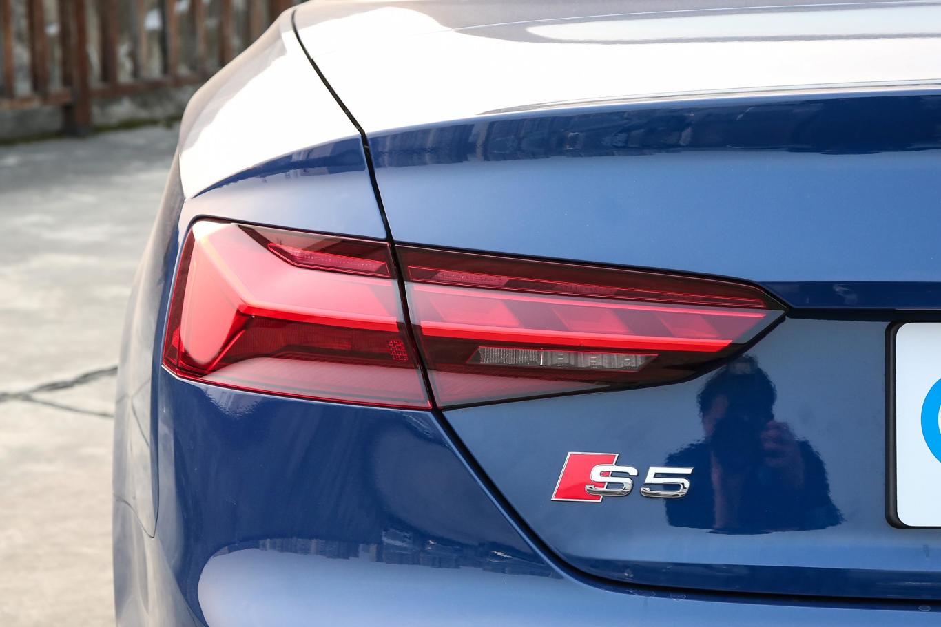 【奥迪S53.0T Cabriolet外观灯组图片-汽车图片大全】-易车