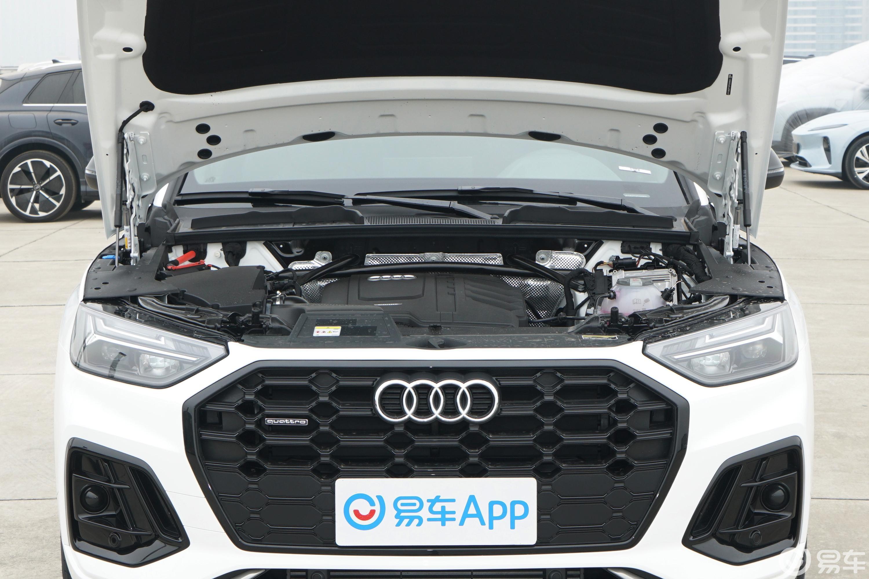 【奥迪Q5L40 TFSI 豪华动感型发动机舱整体图片-汽车图片大全】-易车