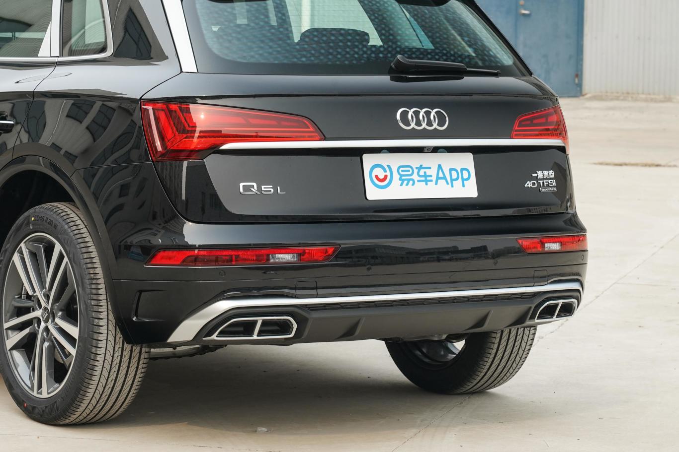 【奥迪Q5L40 TFSI 时尚动感型车尾特写图片-汽车图片大全】-易车