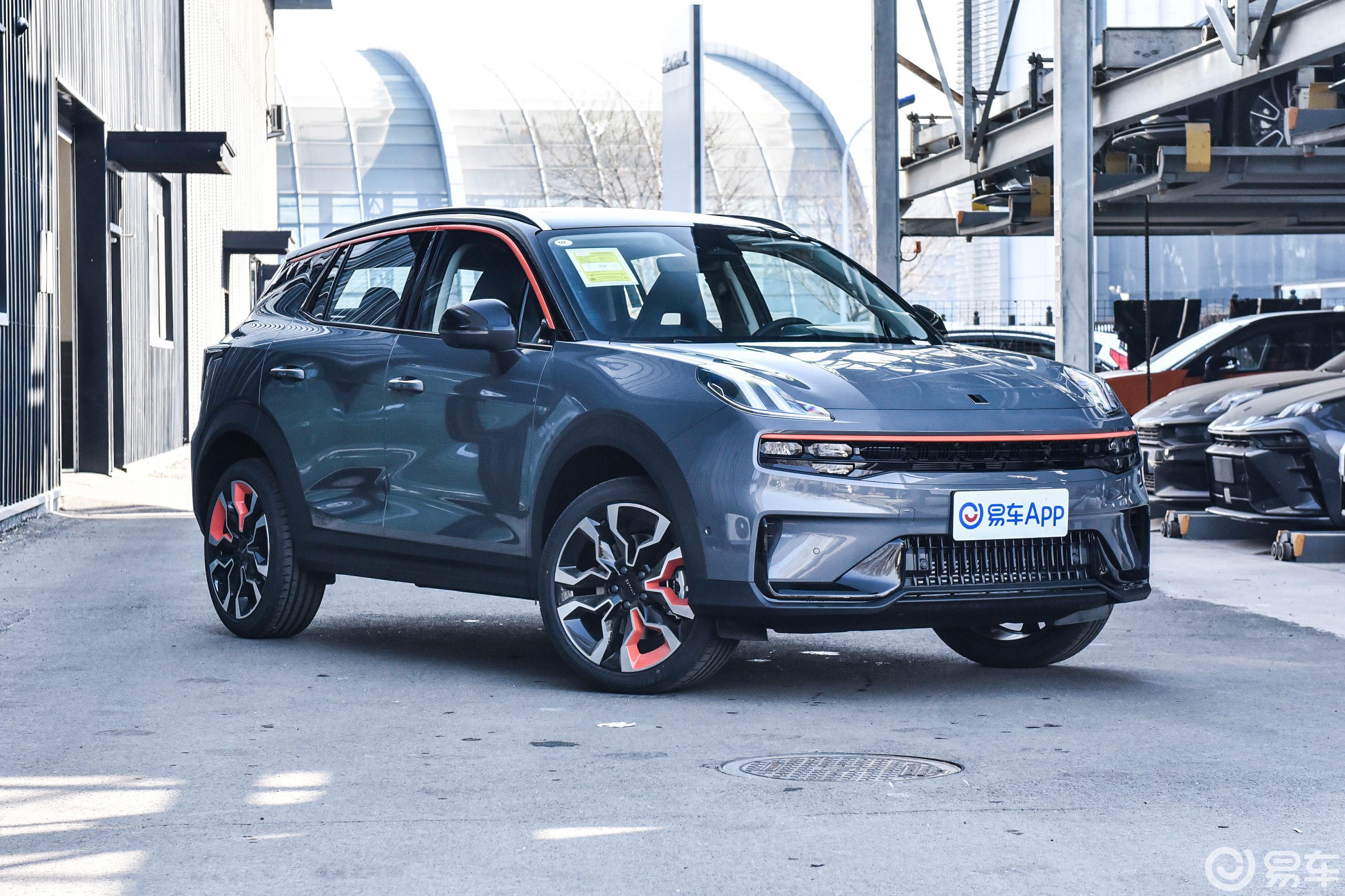 【领克06Remix 1.5T 耀Halo侧前45度车头向右水平图片-汽车图片大全】-易车