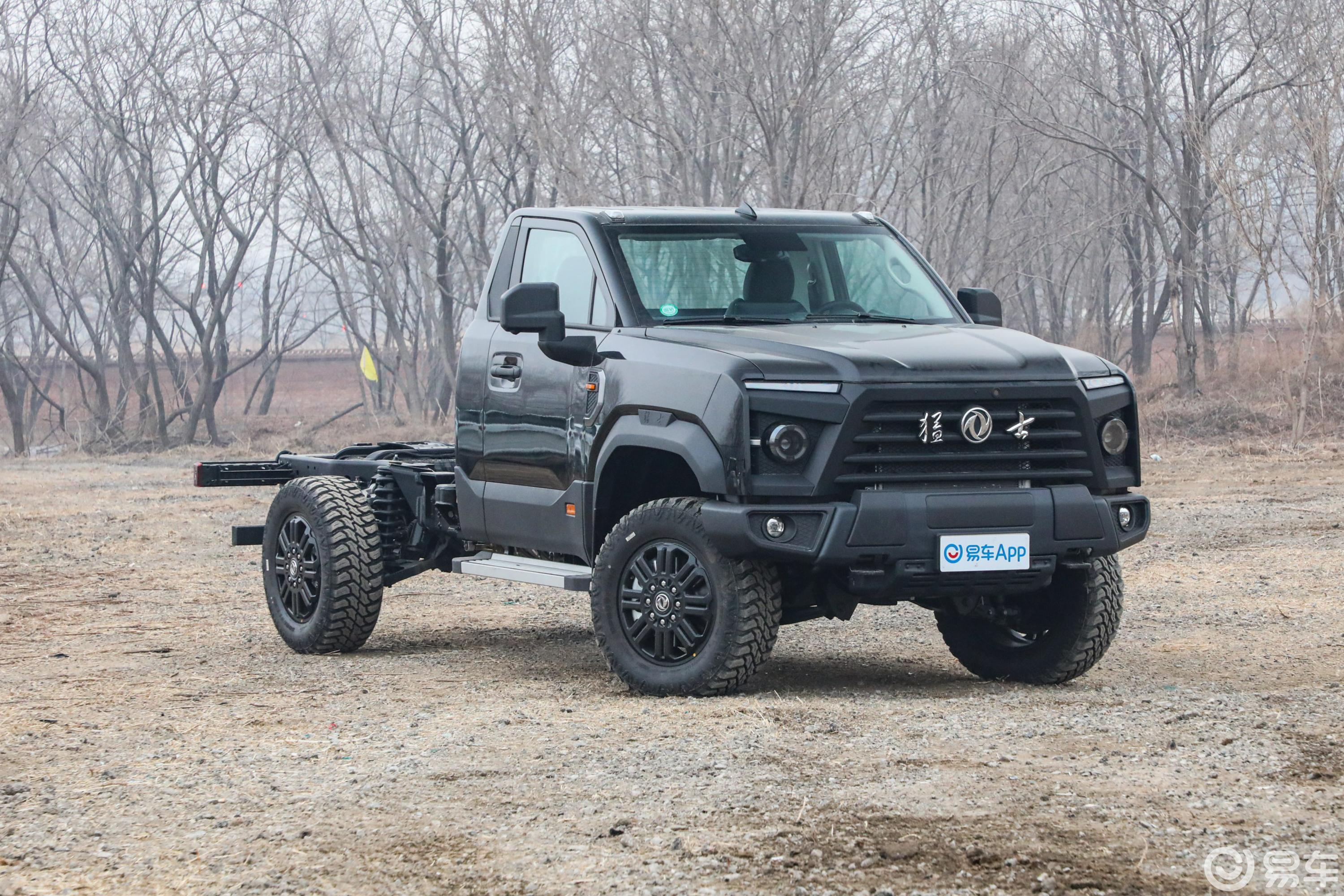 【猛士MS6006.7T 单排底盘旗舰版 3座图片-汽车图片大全】-易车