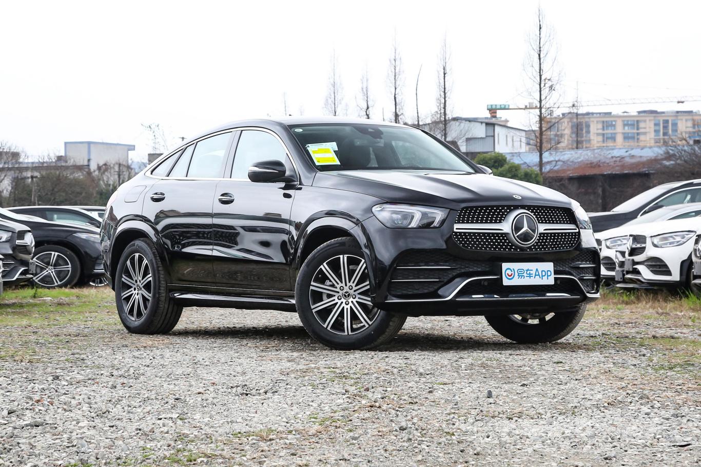 【奔驰GLE轿跑GLE 350 4MATIC 轿跑SUV 时尚型侧前45度车头向右水平图片-汽车图片大全】-易车