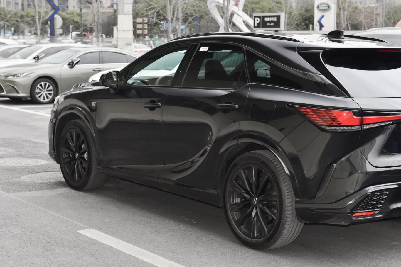 【雷克萨斯RX500h 四驱F SPORT Performance外观细节图片-汽车图片大全】-易车