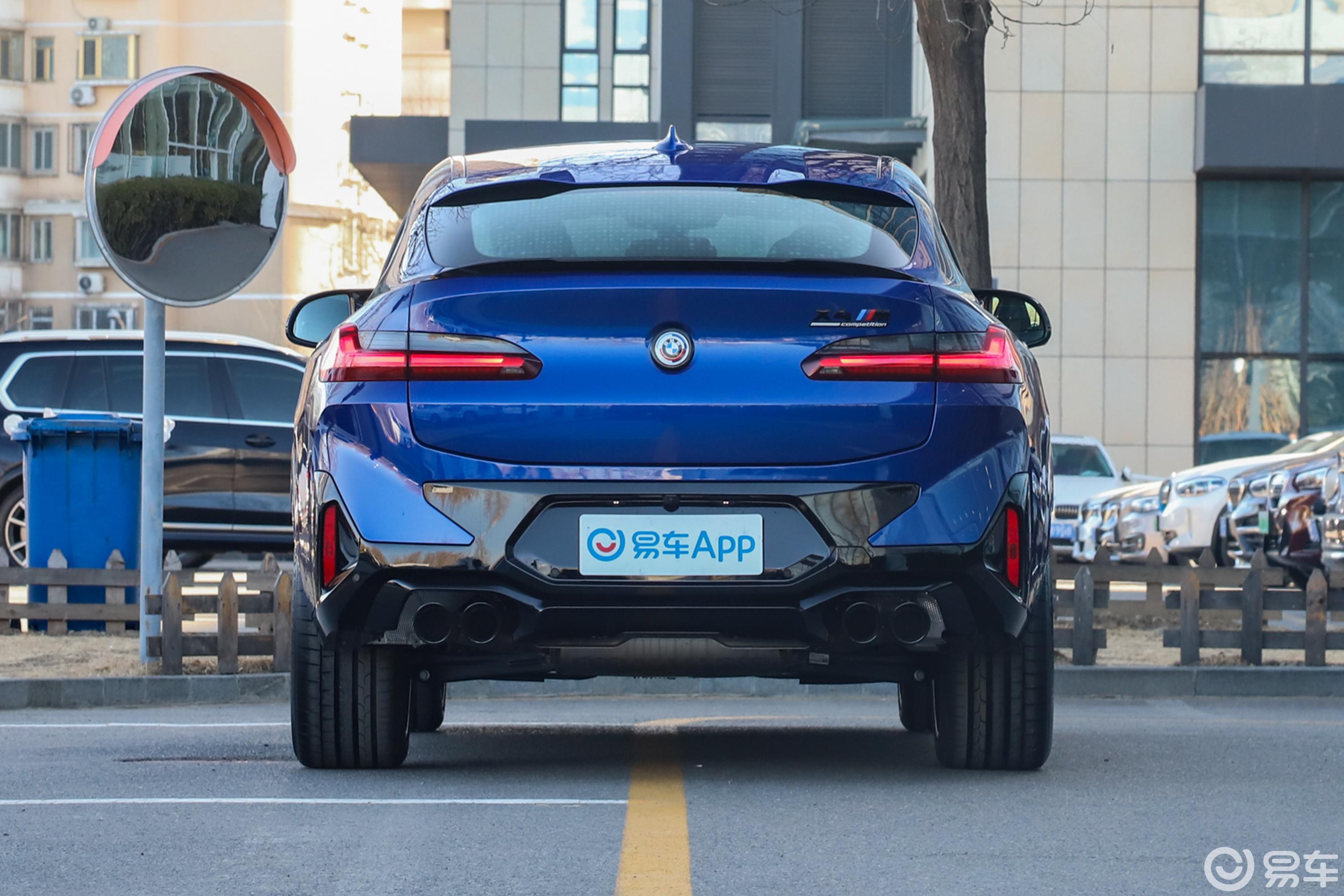 【宝马X4 M50周年版 X4 M 雷霆版正后水平图片-汽车图片大全】-易车