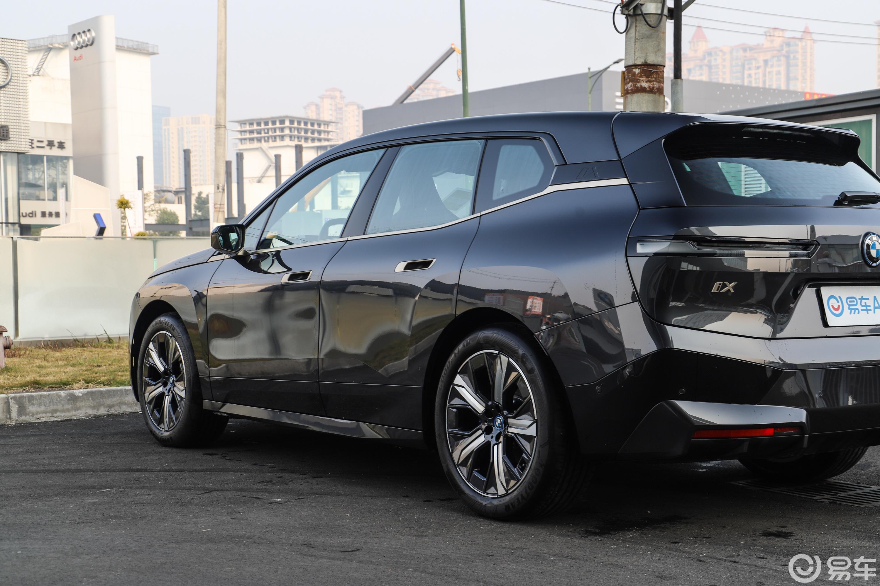 【宝马iXxDrive40外观细节图片-汽车图片大全】-易车