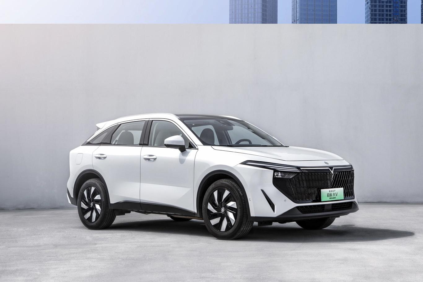 【启辰大V DD-i超混动1.5T 110km iT版图片-汽车图片大全】-易车