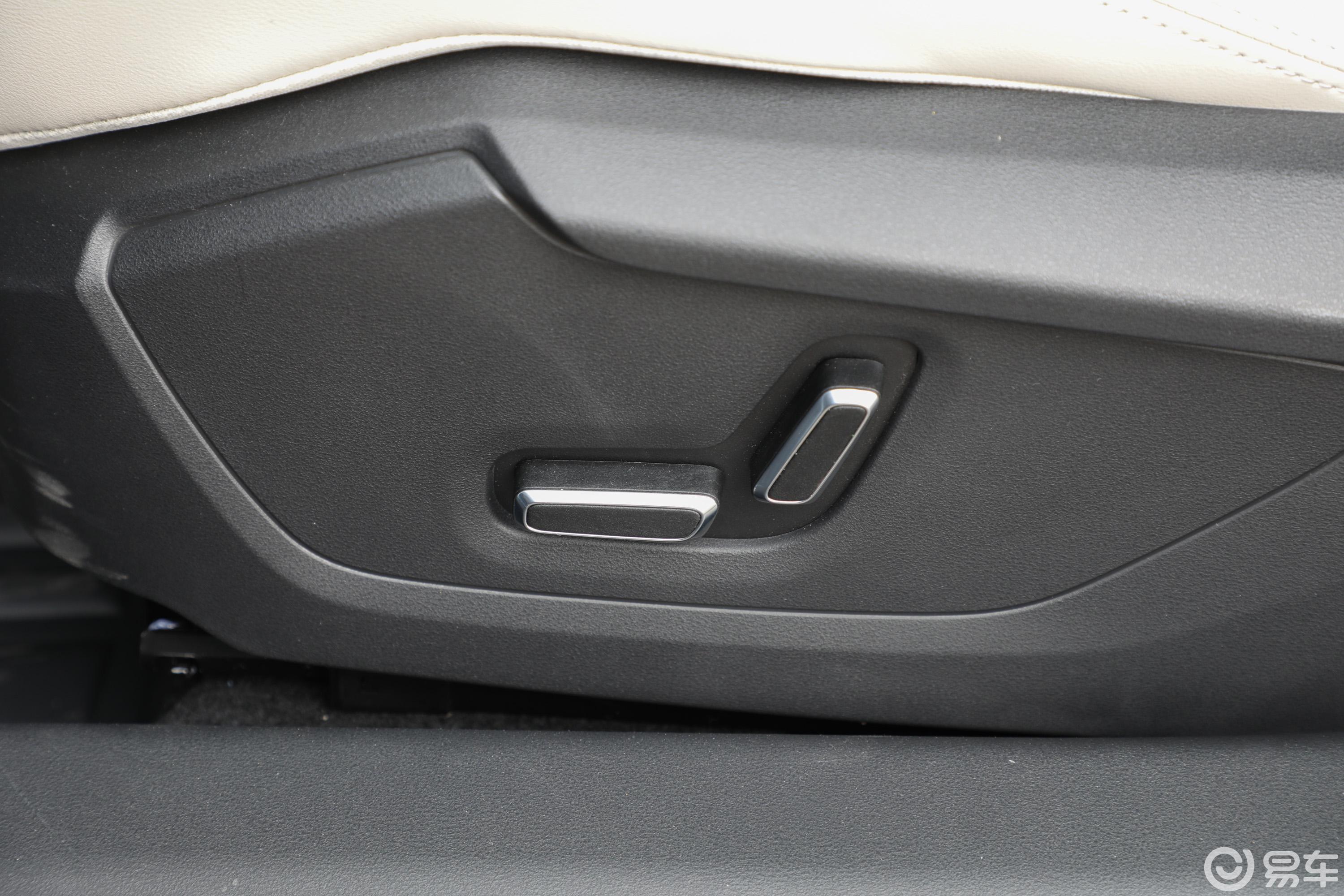 【博越博越COOL 1.5T 智尊型主驾座椅调节图片-汽车图片大全】-易车